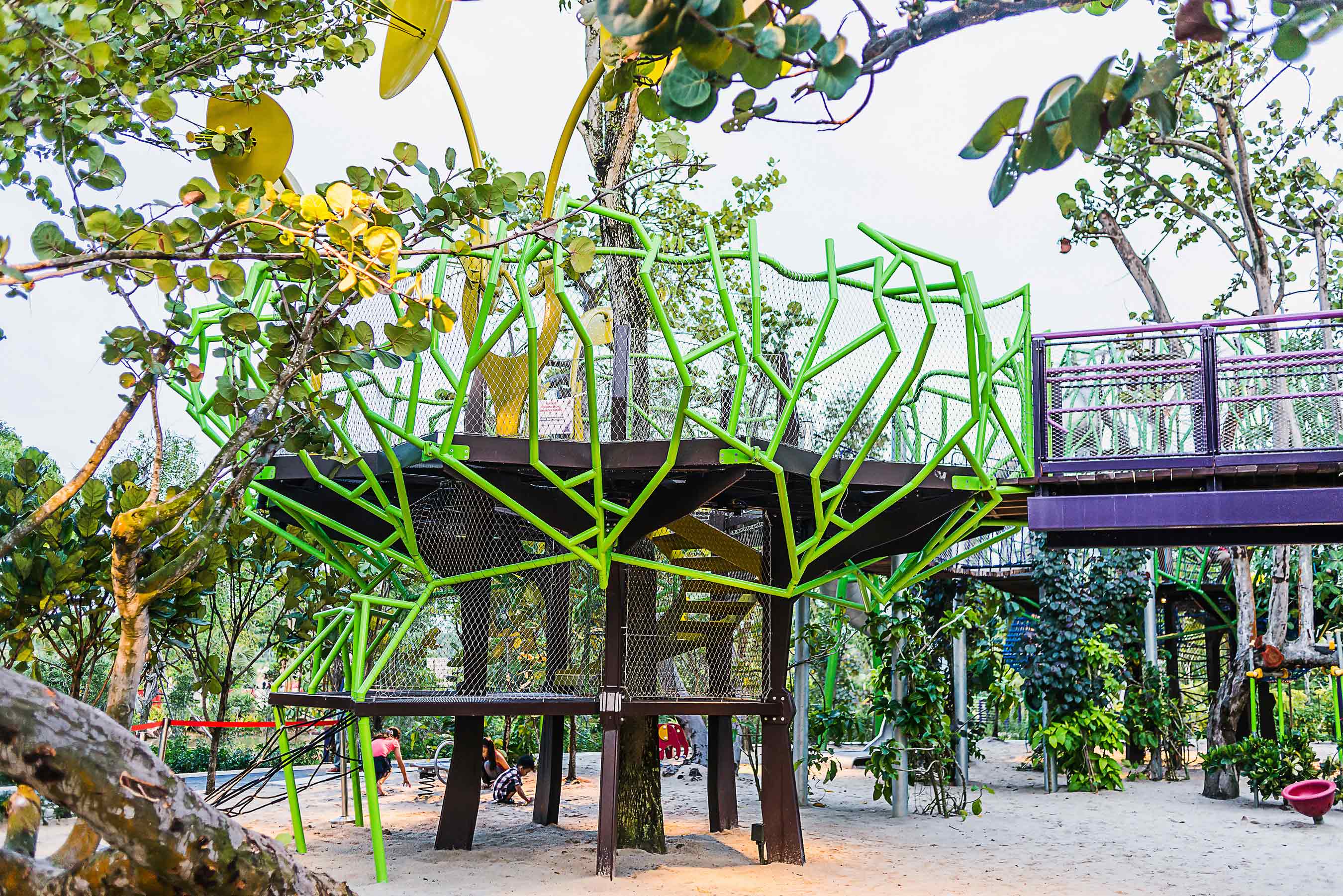 Playing with Playgrounds | Prestige Online - Thailand