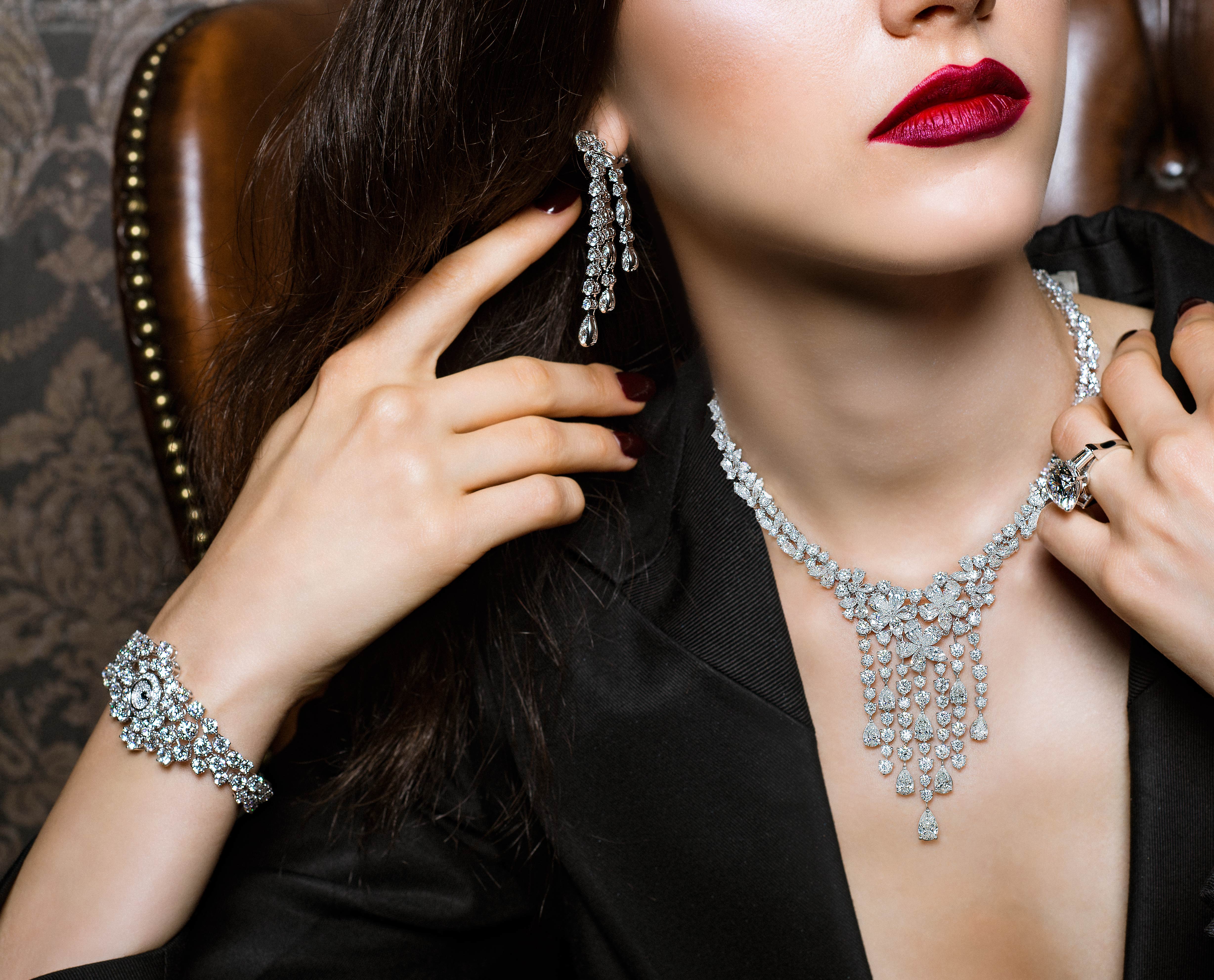 Jewellery Shoot: Diamonds in the Dark | Prestige Online - Thailand