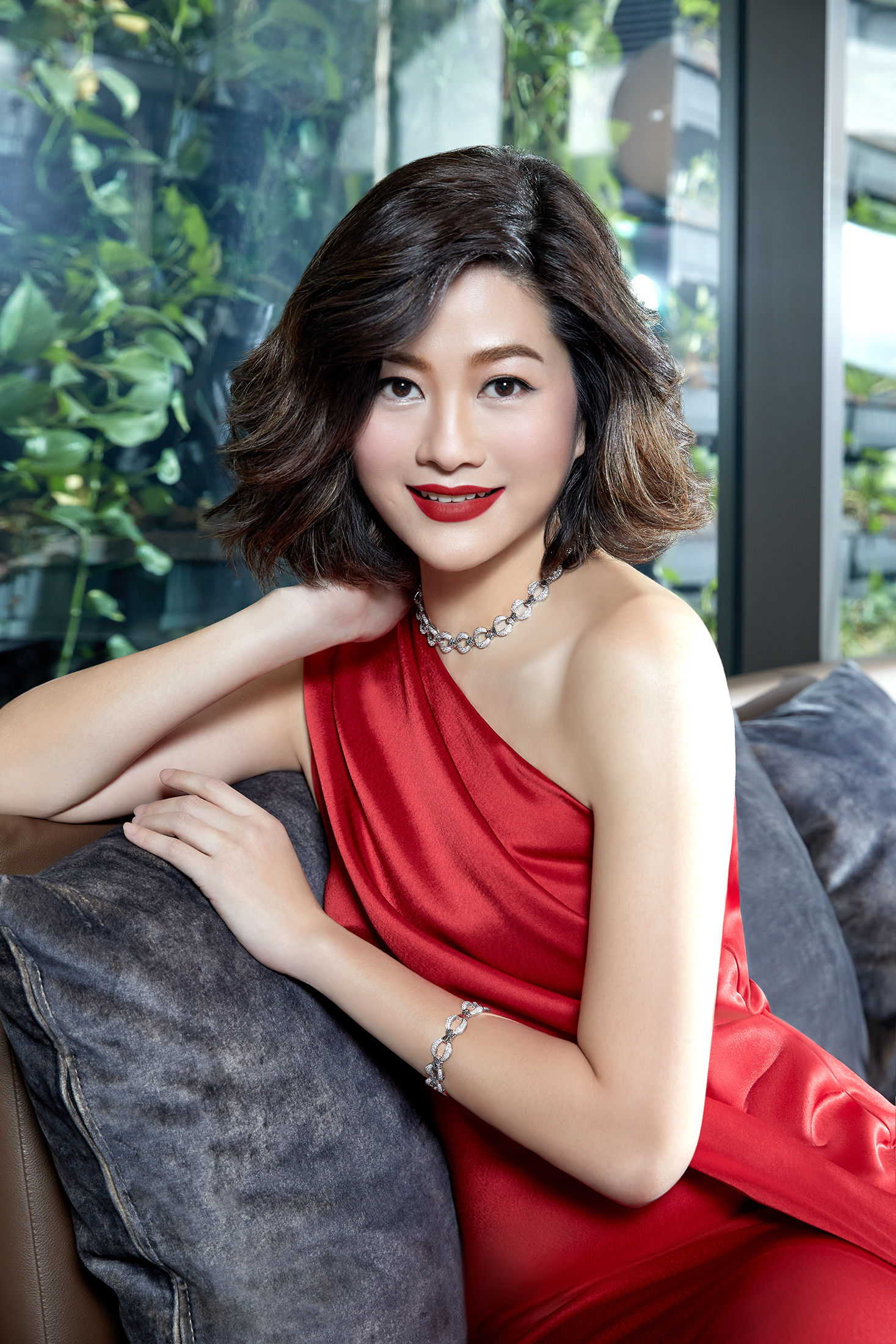 SUQUAN BULAKUL TALKS ABOUT HER LIFE & NEW EXPECTATIONS | Prestige ...