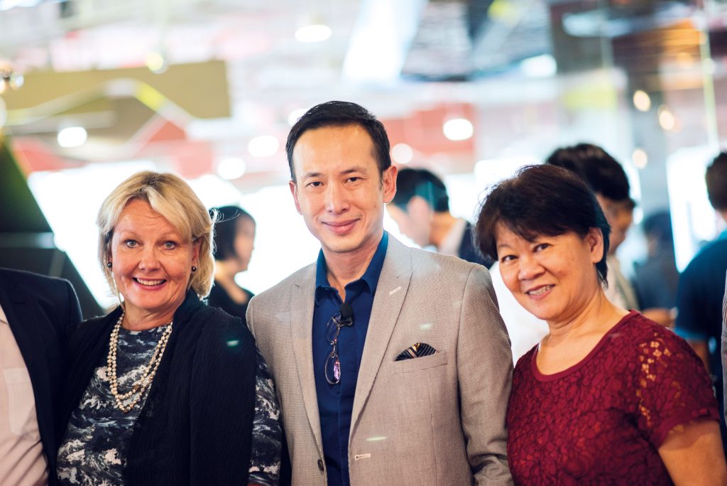 "Hi! Tech" networking session and the launch of Spectrum