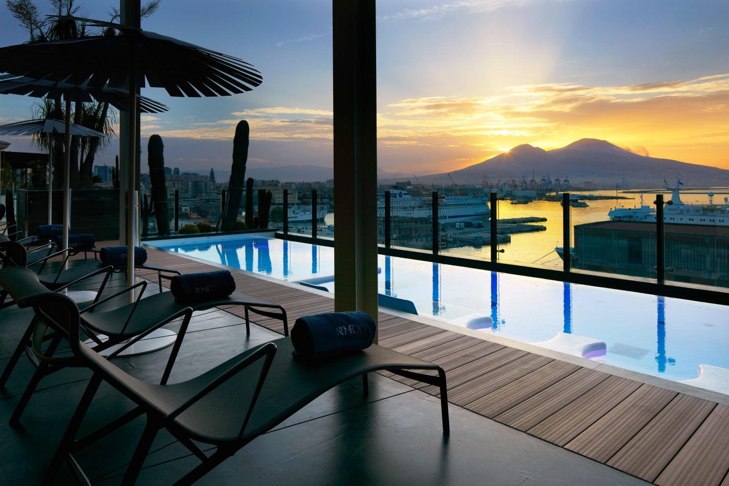 Hotel Romeo: Is This the Coolest Place to Stay in Naples? | Prestige Online - Thailand