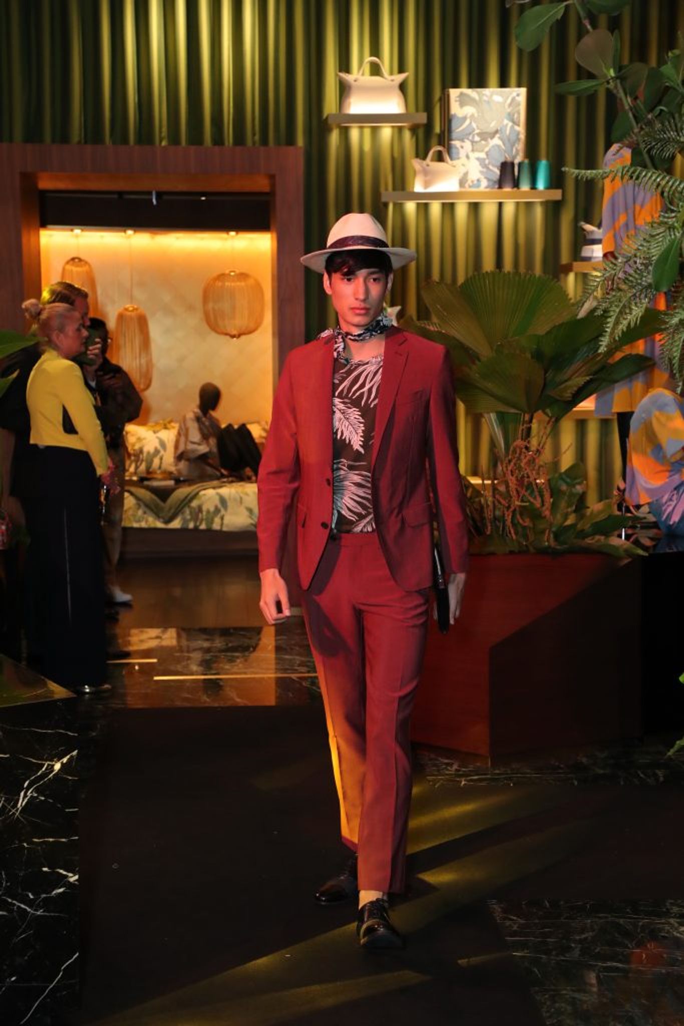 Jim Thompson's Spring/Summer 2018 Collection | Prestige Online - Thailand
