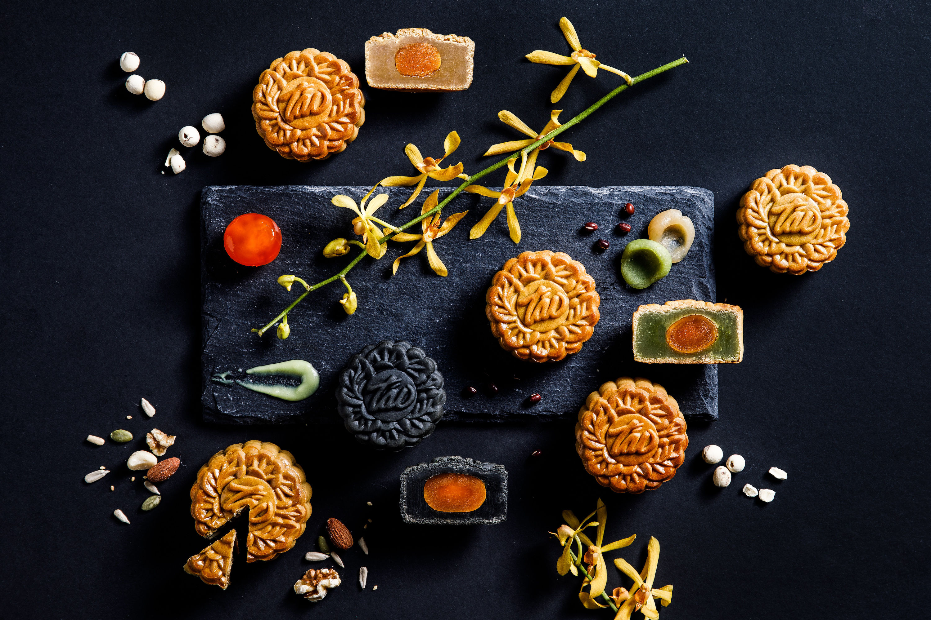 Tao Chinese Cuisine Is Now Offering Savoury Mooncakes Stuffed With Duck ...