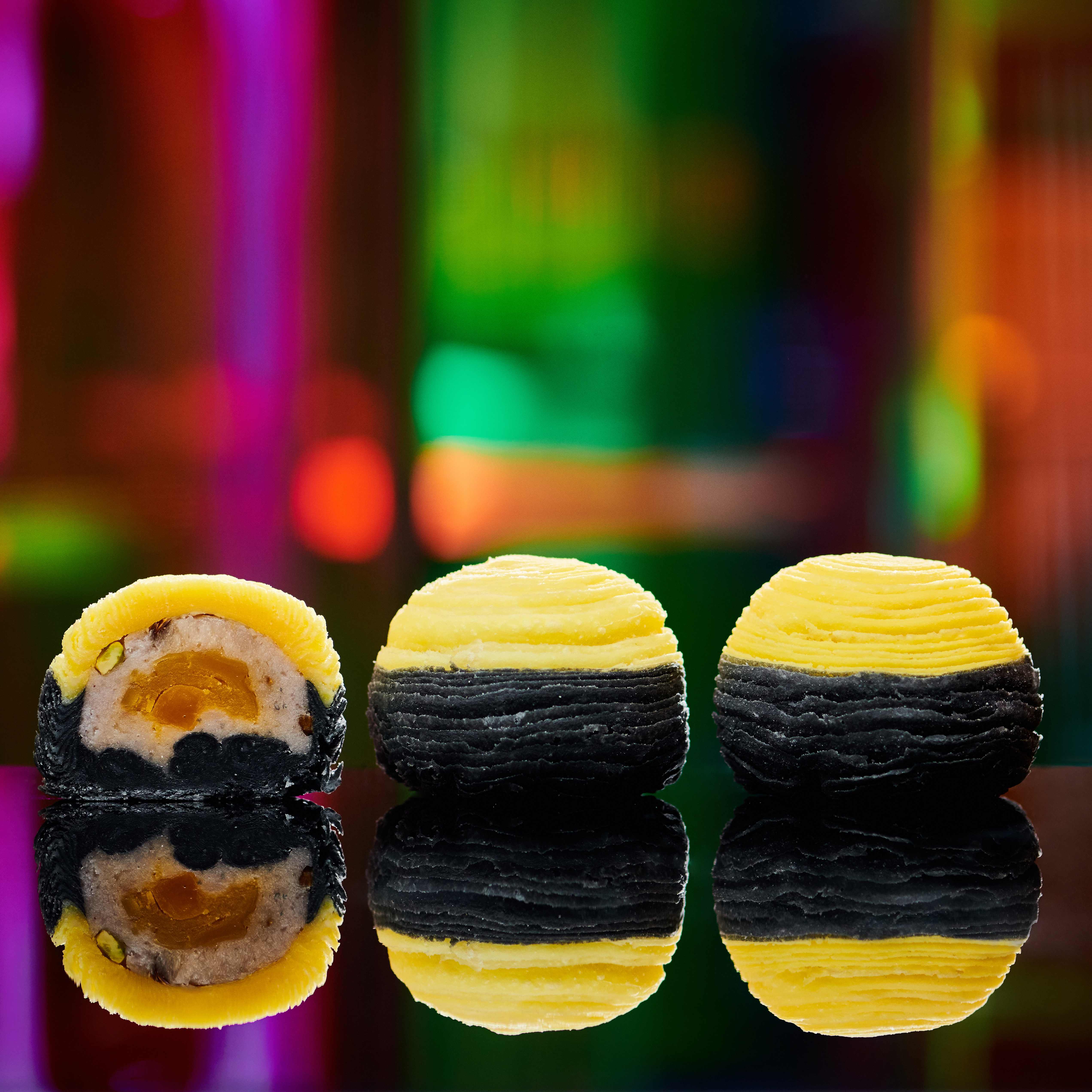 5 Modern Mooncakes And 5 More Traditional Ones