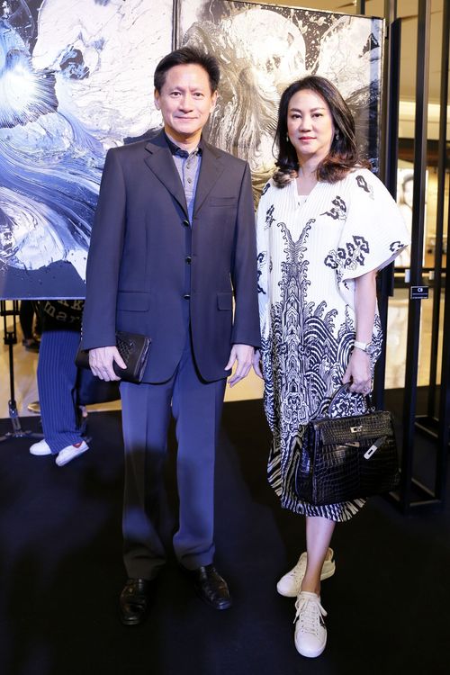 Nagara Celebrates His 3rd Painting Exhibition with Stars and Socialites