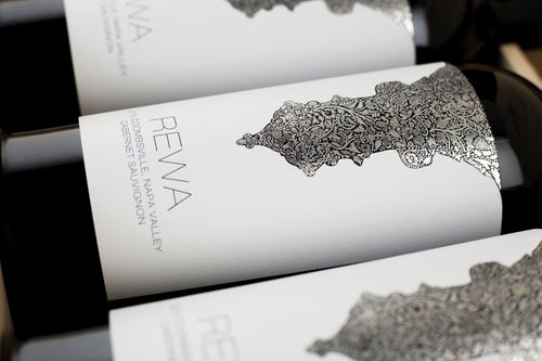 Outstanding Napa Valley wines that is good to drink and hold