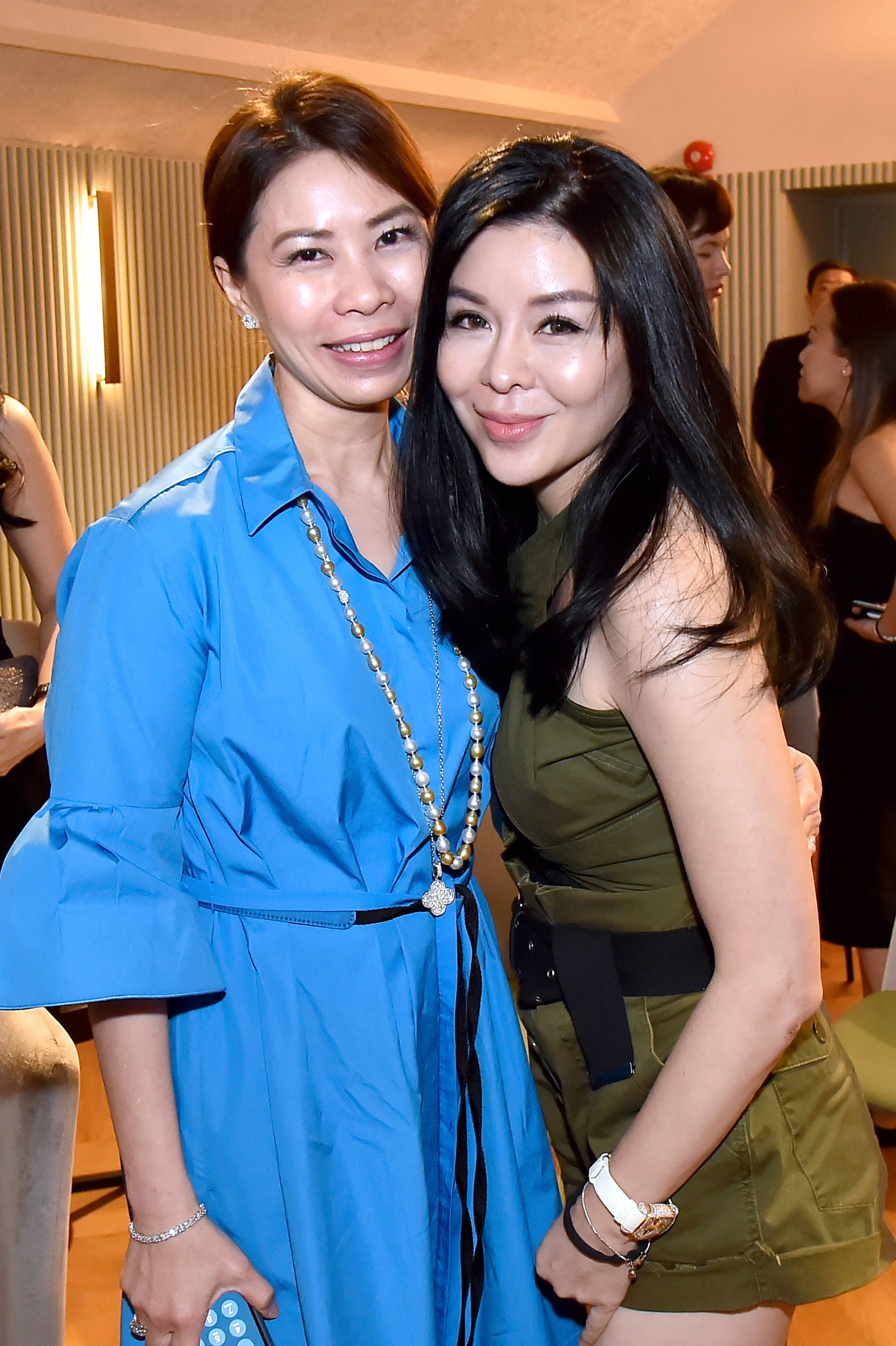 Event Photo Gallery: A Private Viewing With Phillips and Prestige ...