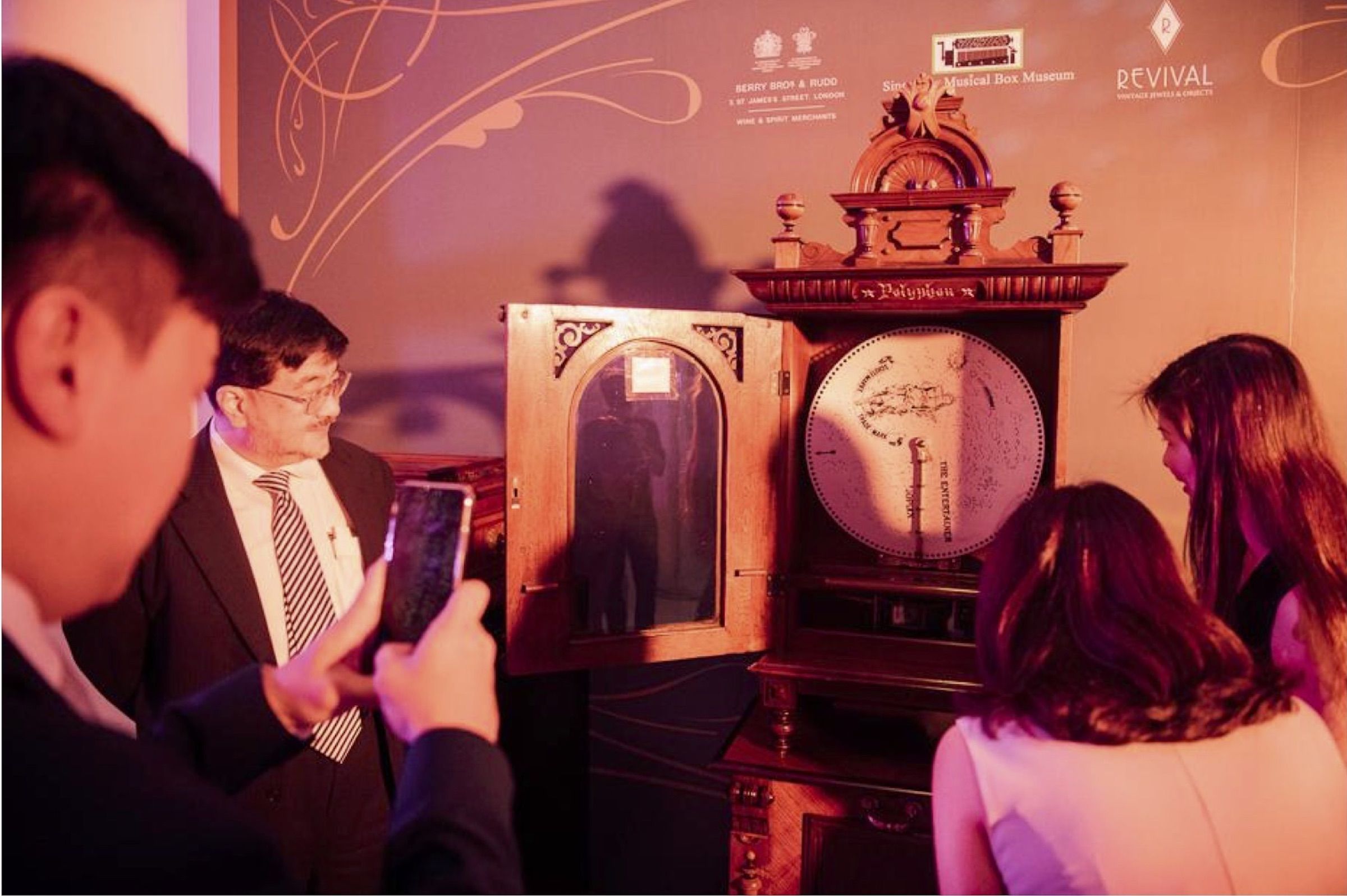 When music meets history: HSBC Jade celebrates Christmas with its ...