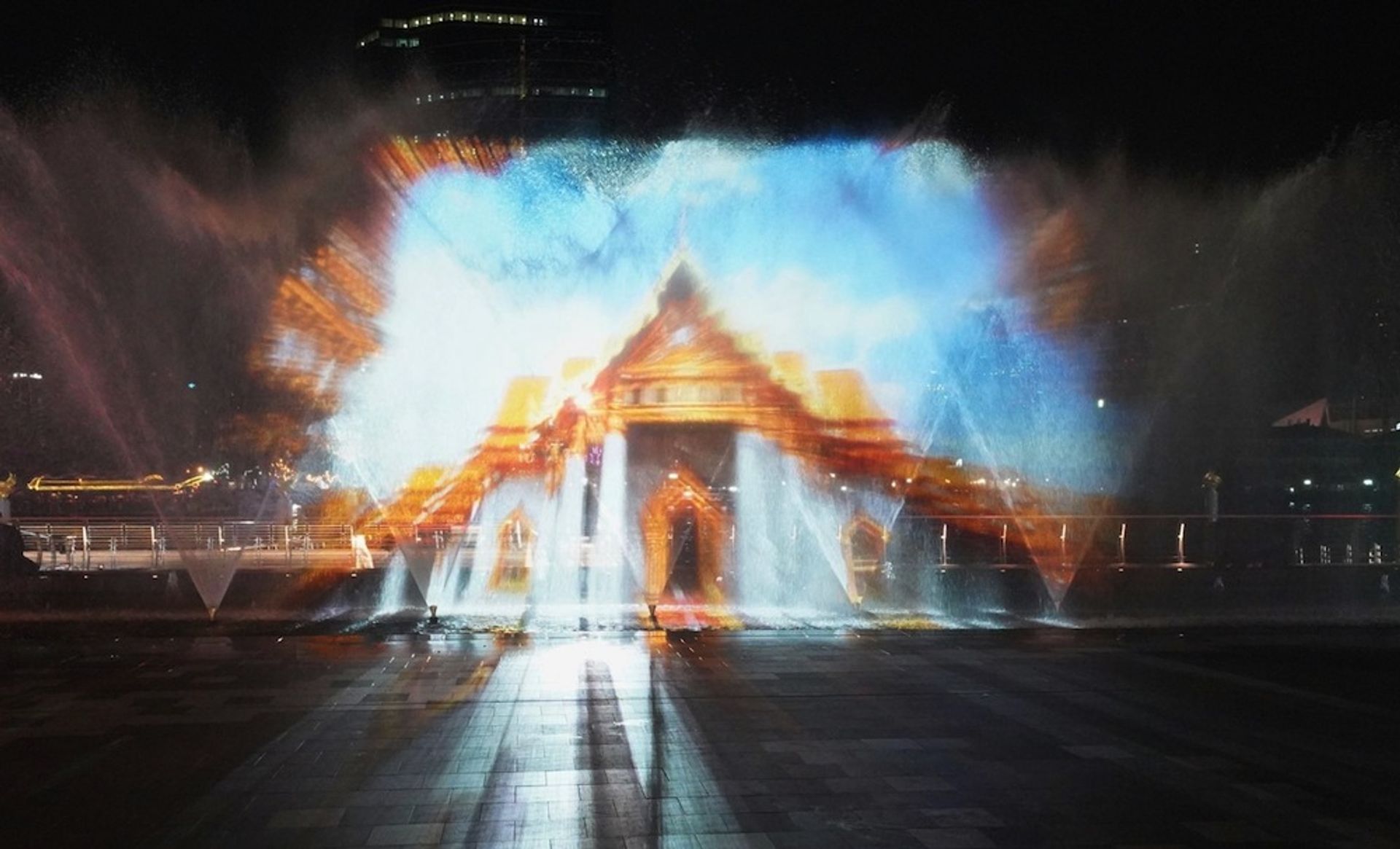 ICONIC Multimedia Water Features: Southeast Asia's Longest Water Show