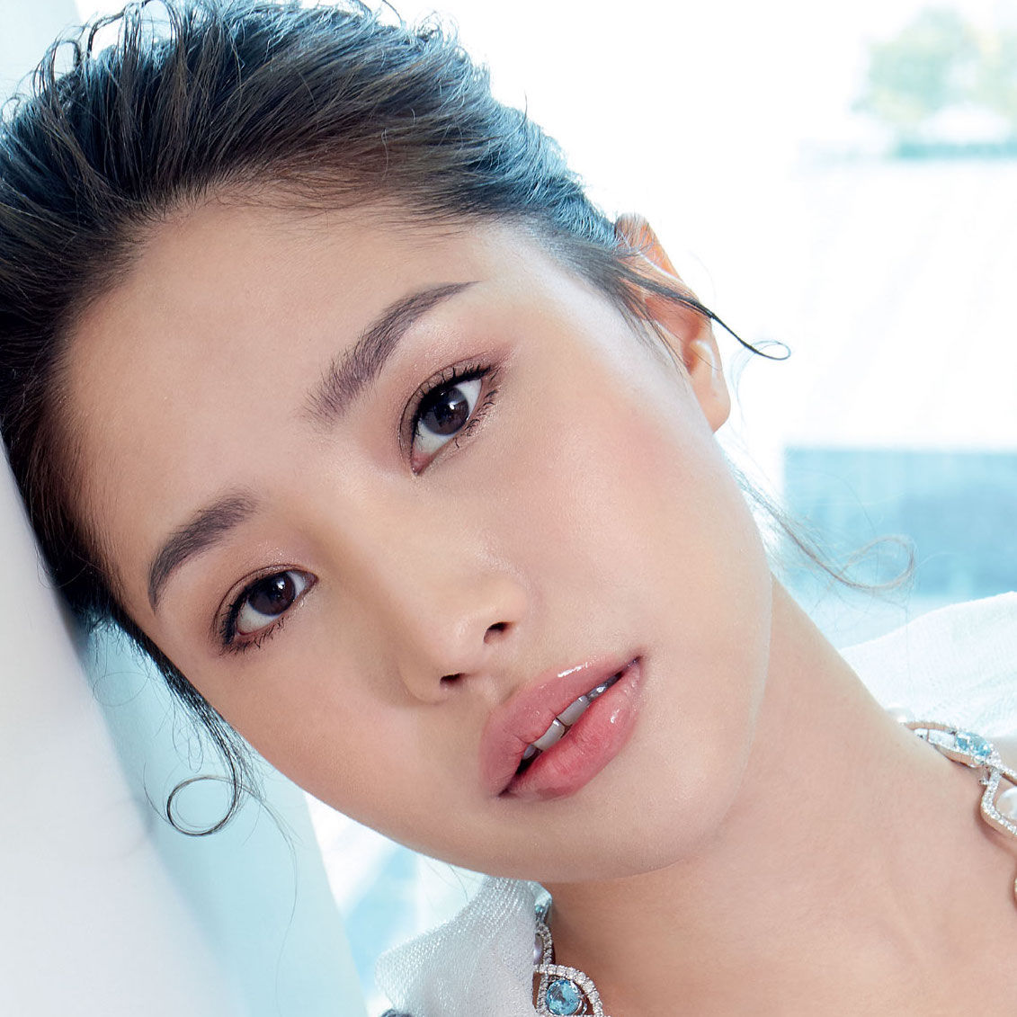 PLOYCHOMPU UMPUJH | Prestige Online - Thailand