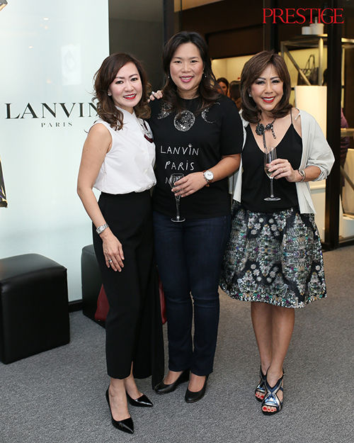 Opening Night of The Woman and The Child As Seen Through The Lens of ...