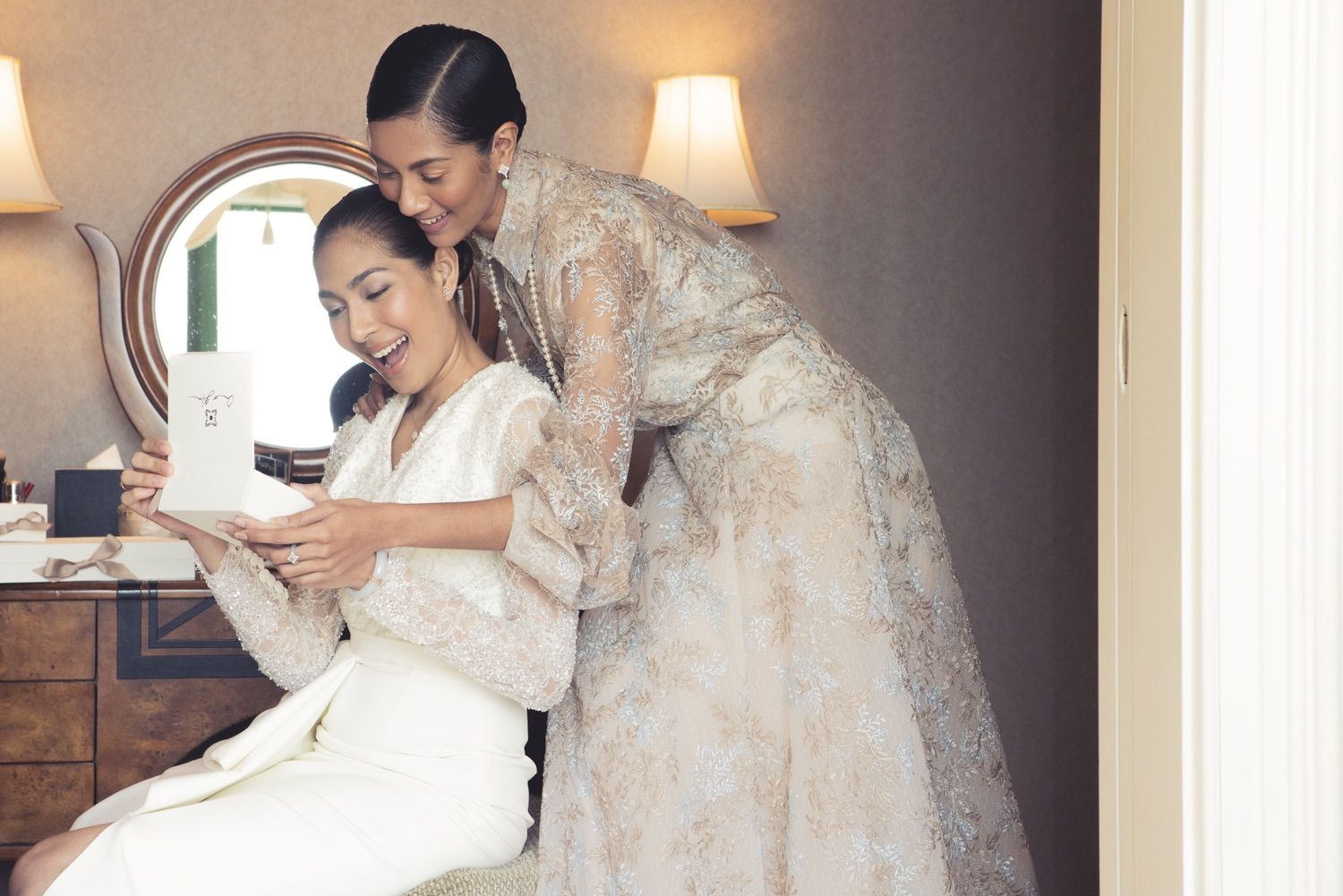 Interview: Choo Yilin weaves Asian traditions into her beautiful ...