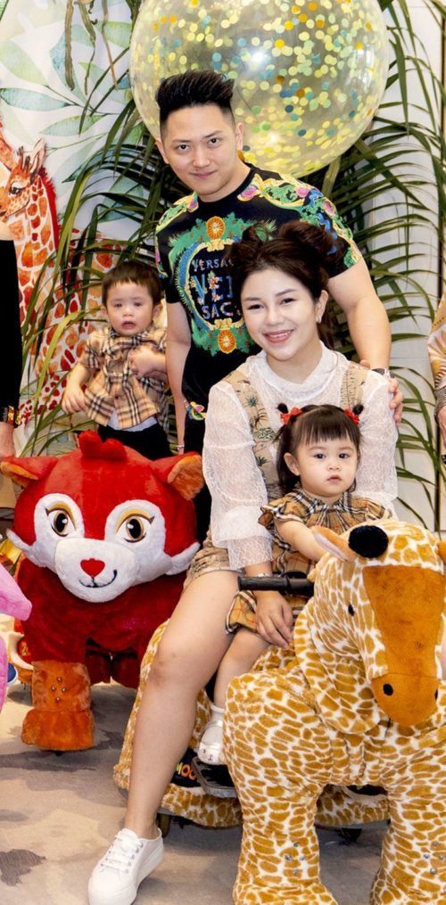 Event photo gallery: Chermaine Pang and Terence Siew celebrate twins’ first birthday