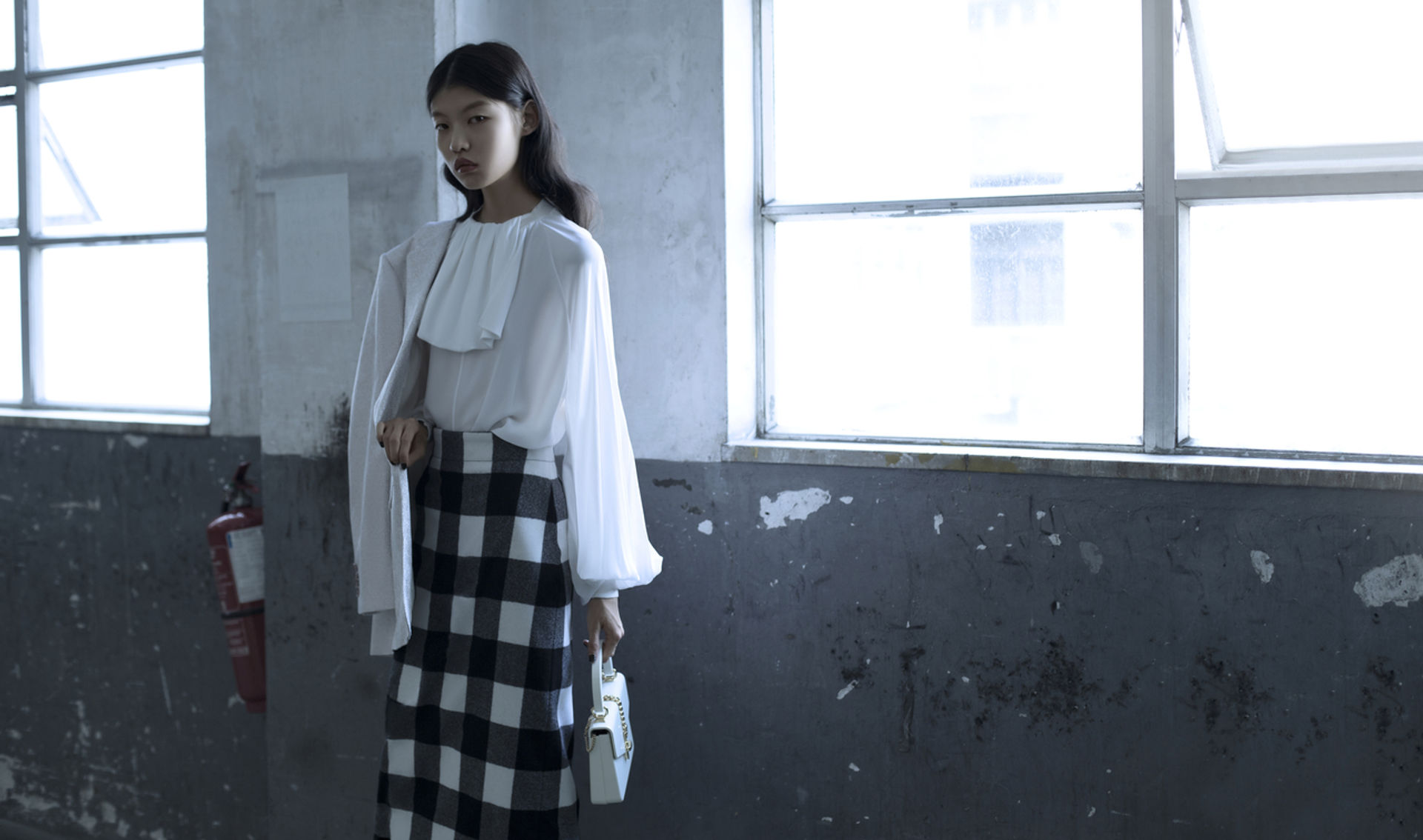 Asia's Hottest New Supermodel, Tang He, Struts Her Stuff at Chungking ...