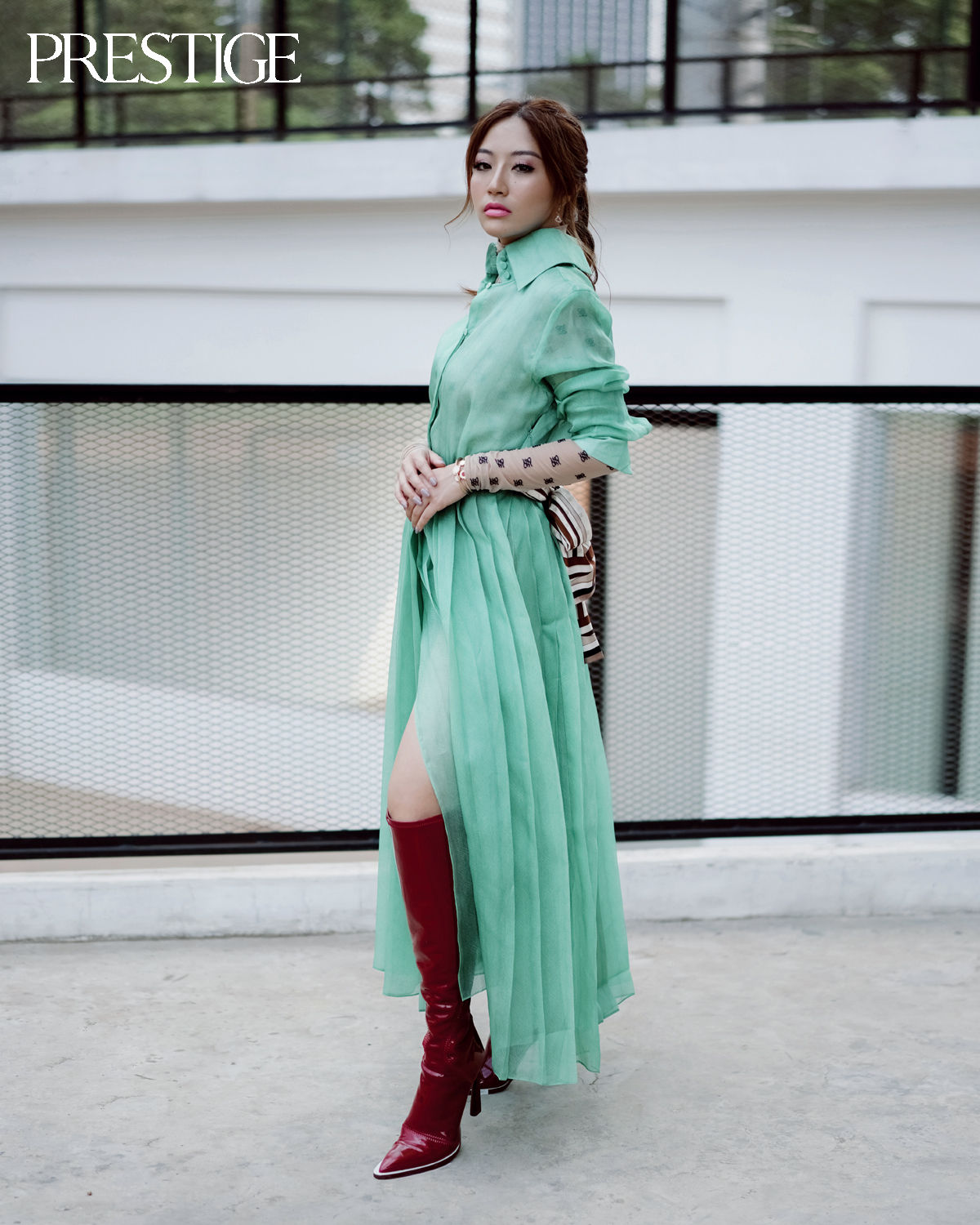 At the Age of 25, Jean Claudia is Juggling a Full-Time Job as a Content ...