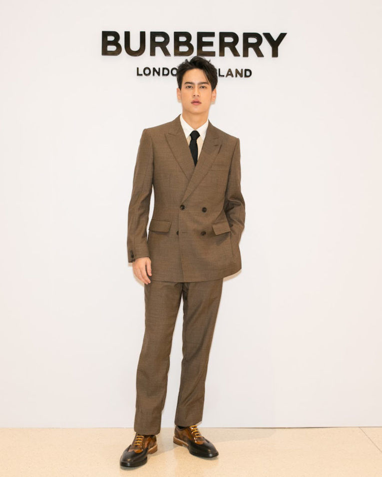 Burberry Central Embassy opens in a star-studded event