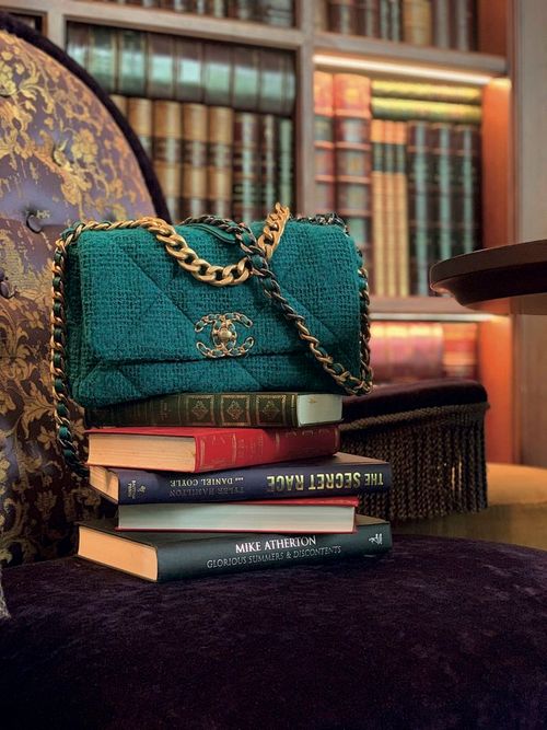 The new Chanel 19 bag is here