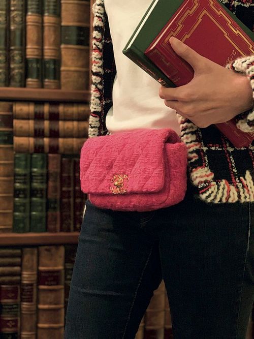 The new Chanel 19 bag is here