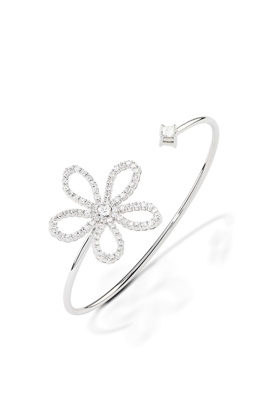 Giorgio Armani Unveils First High Jewellery Collection