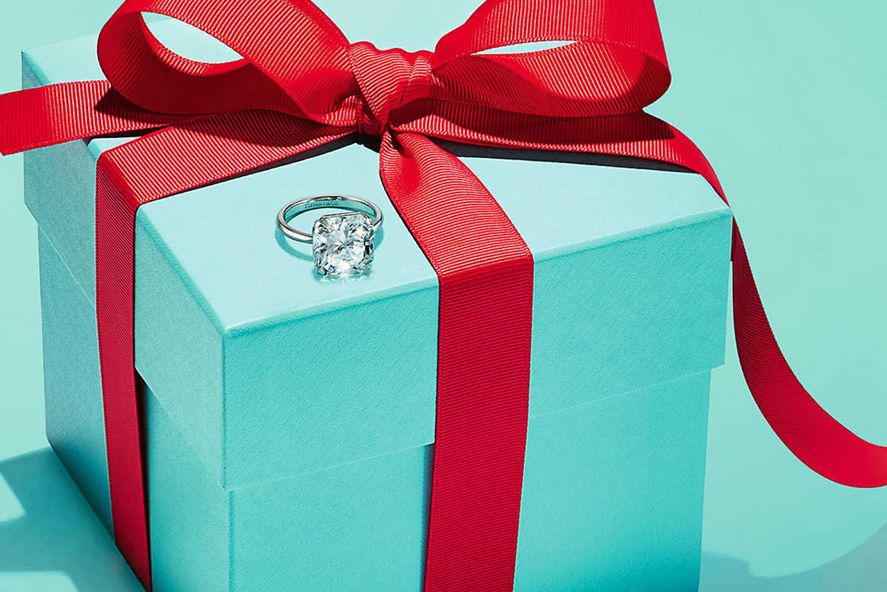Tiffany & Co. takes luxury gifting up a notch this Christmas ...