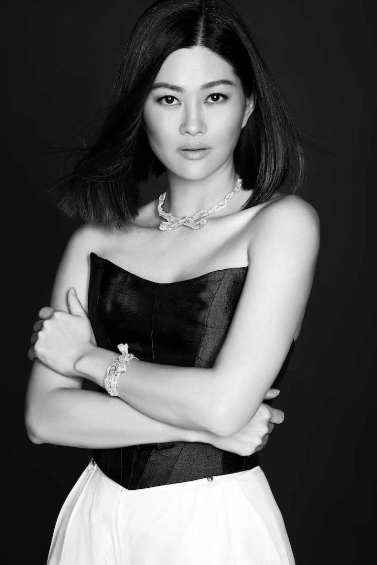 Cindy Chao Returns to Thailand, with a New Butterfly and Photo Exhibition