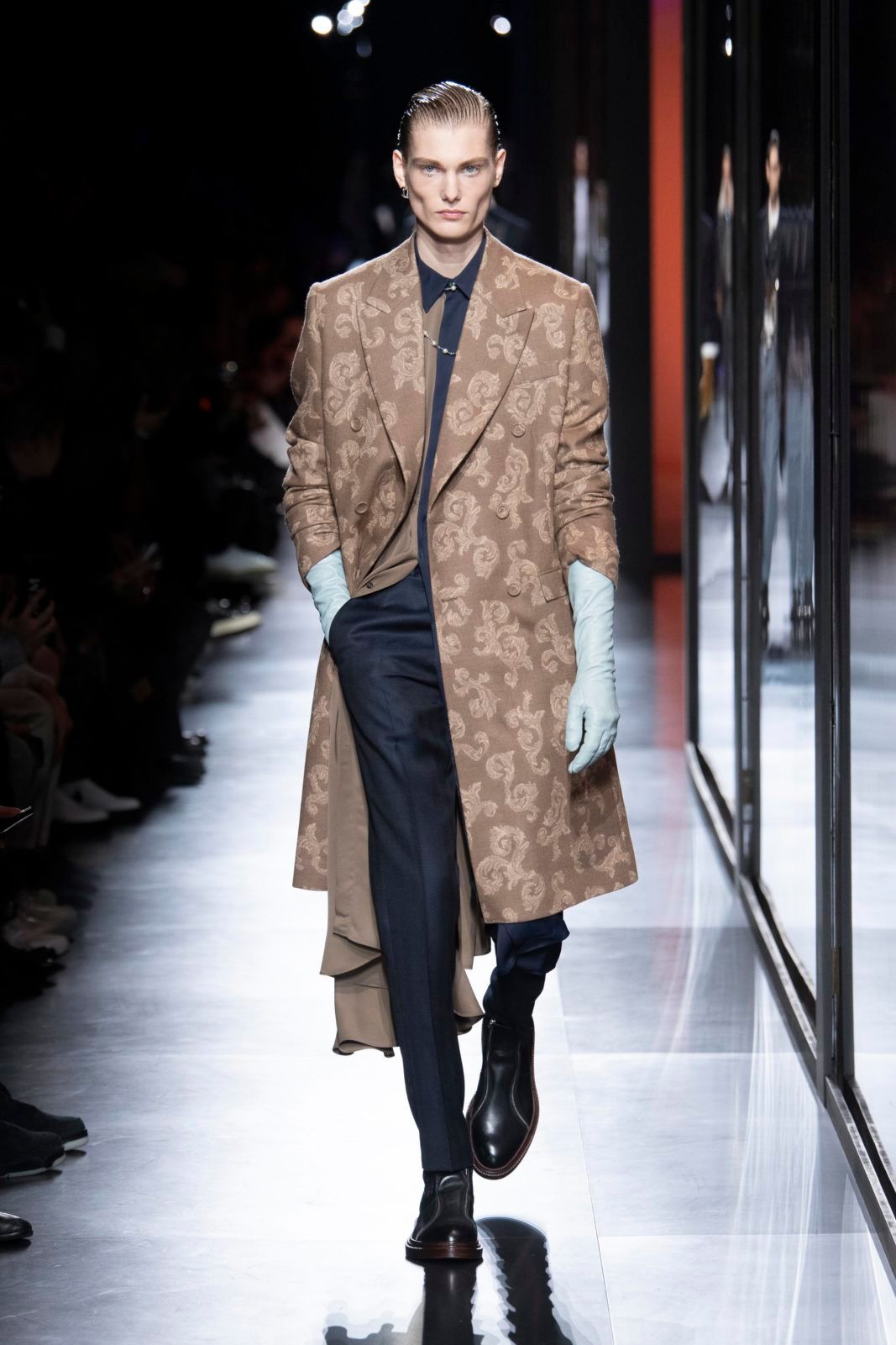 Kim Jones Pays Tributes to Judy Blame in Dior Men FW2020 collection