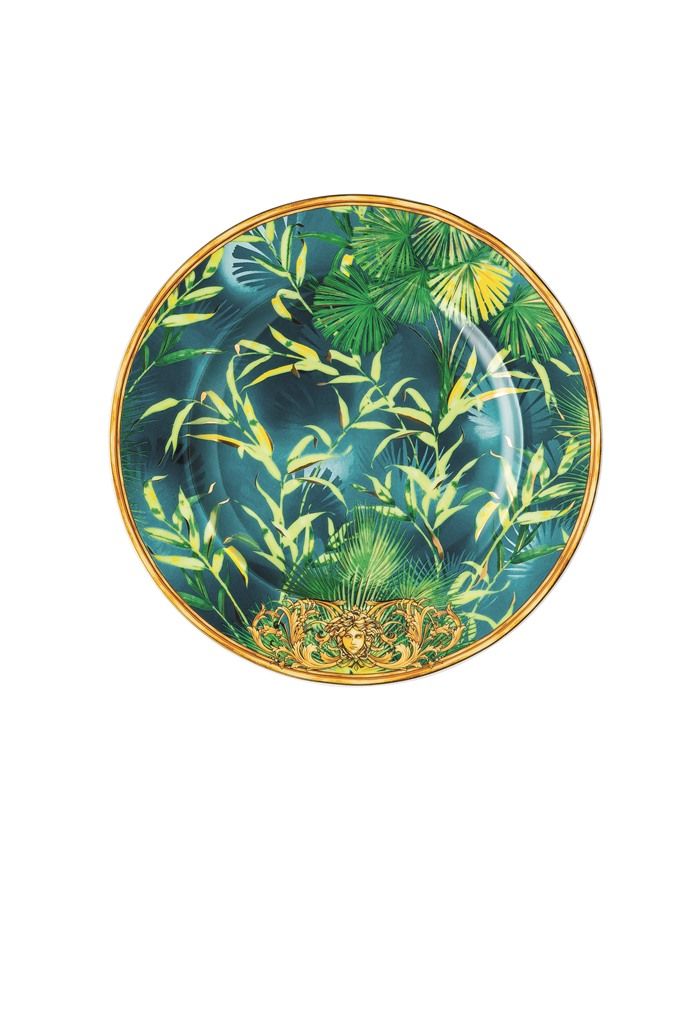 Take a look at the Versace 2020 – Jungle Collection