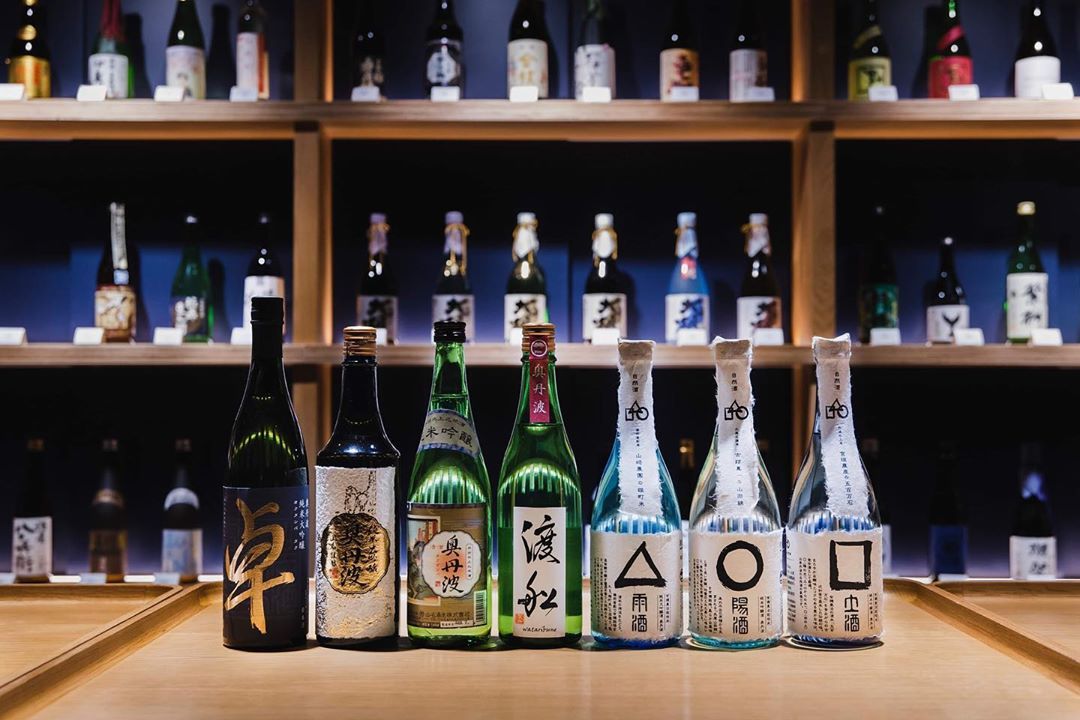 These Online Liquor Stores Will Deliver Alcohol Right to Your Door