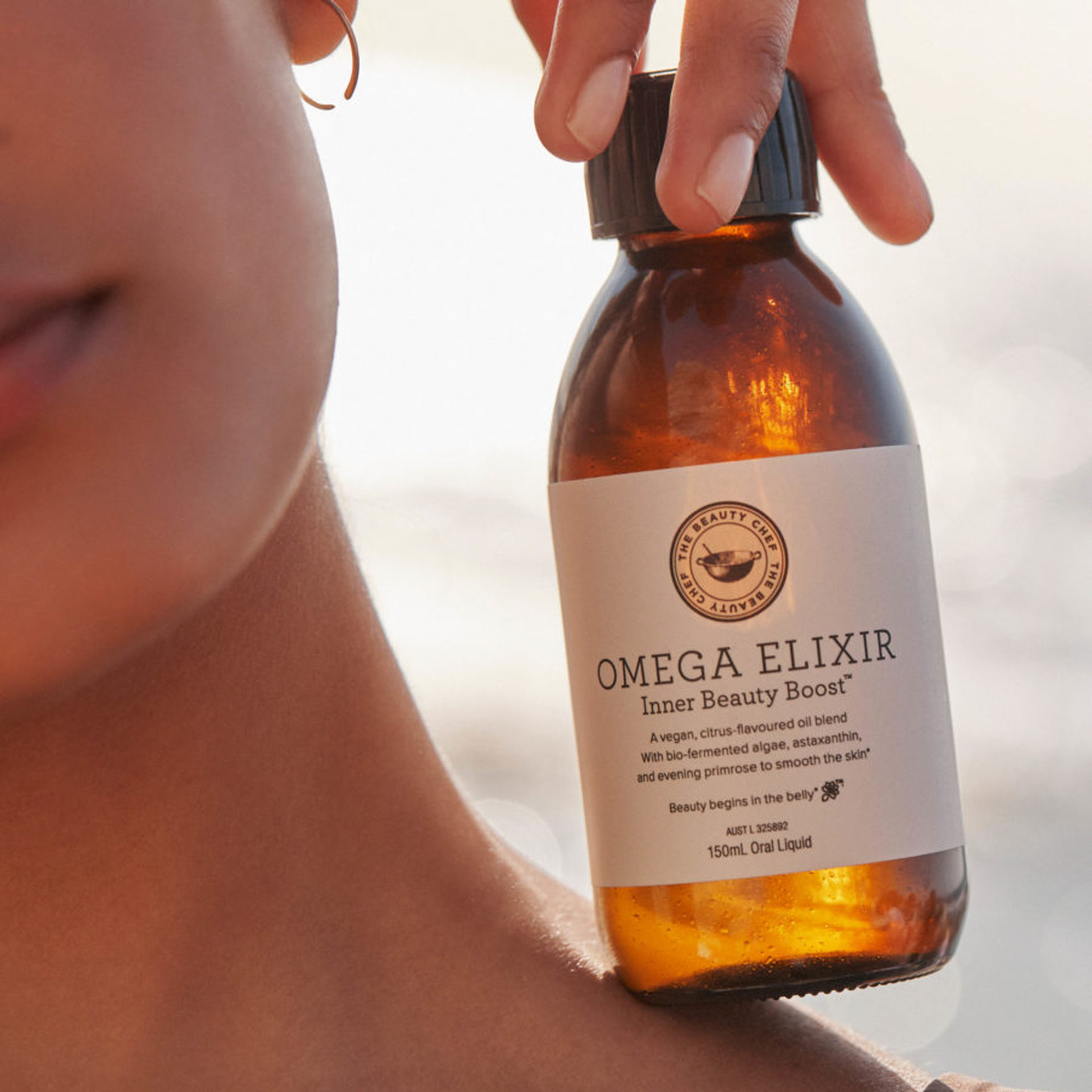 A Drink From the Fountain of Youth: Supplements for Every Skin Type