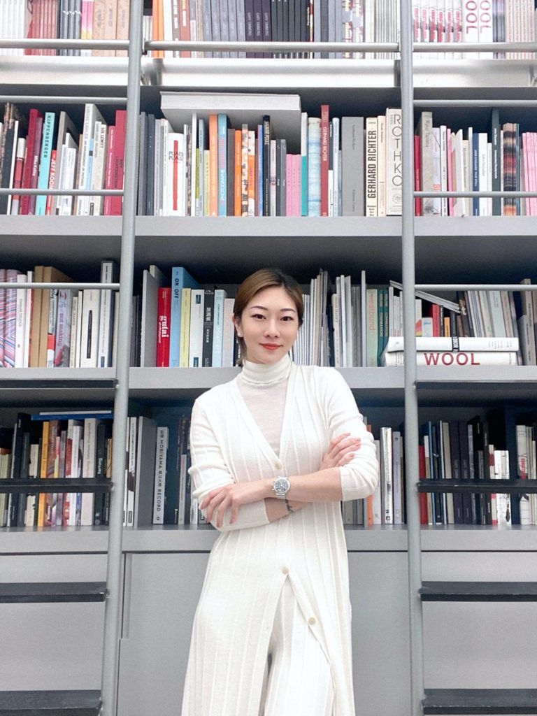 Yvonne Fong on Curating Art at Simon Lee Gallery and Vernissage Style ...