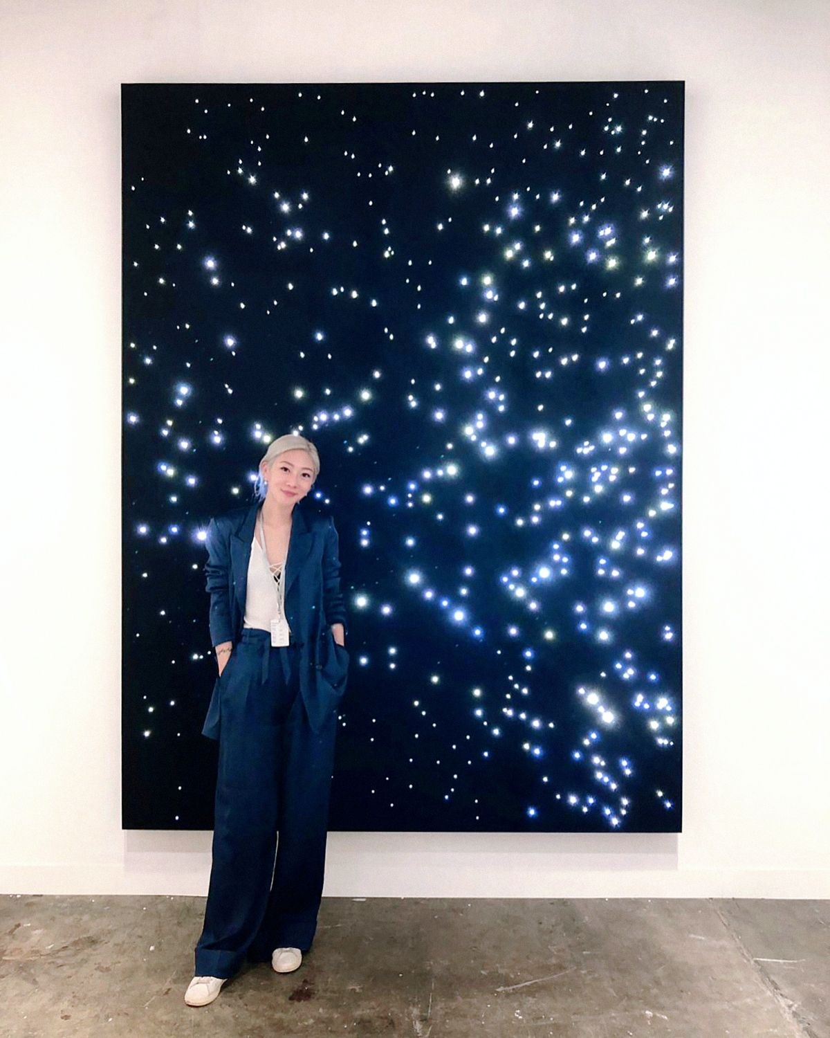 Yvonne Fong on Curating Art at Simon Lee Gallery and Vernissage Style ...