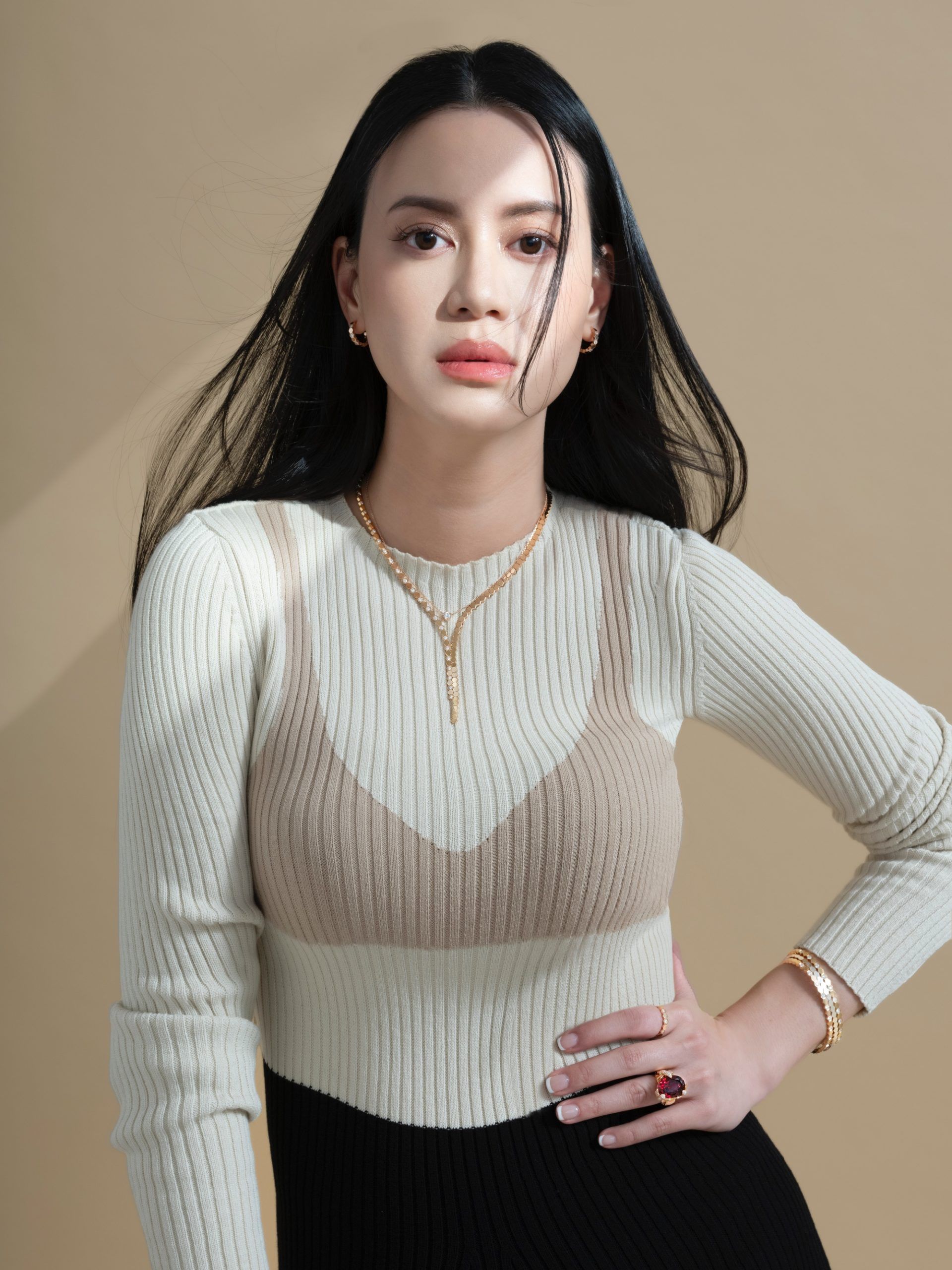 Emily Lam-Ho, Abuzz in Chaumet's Bee My Love Collection