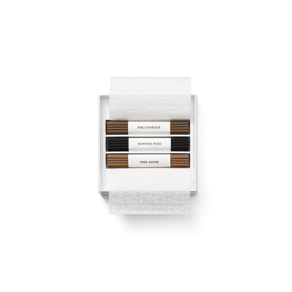 Festive Candles and Fragrances to get into the Holiday Spirit