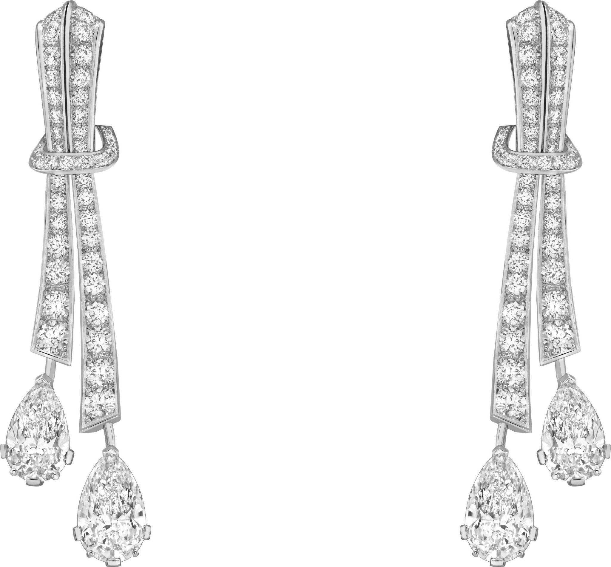 Van Cleef & Arpels’ Legend of Diamonds – White Diamond Variations