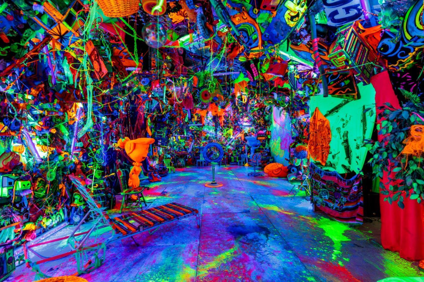 Catch the Biggest Street Art Exhibition at London's Saatchi Gallery