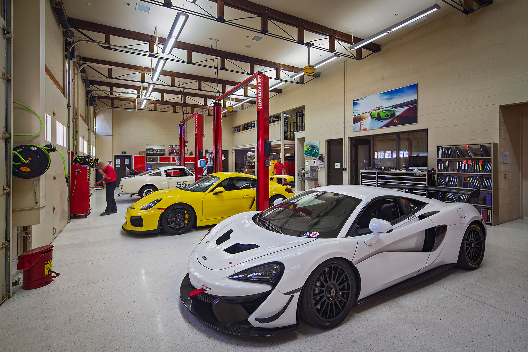 Shifting Gears: California's Thermal Club Is a Paradise for Motorsports ...