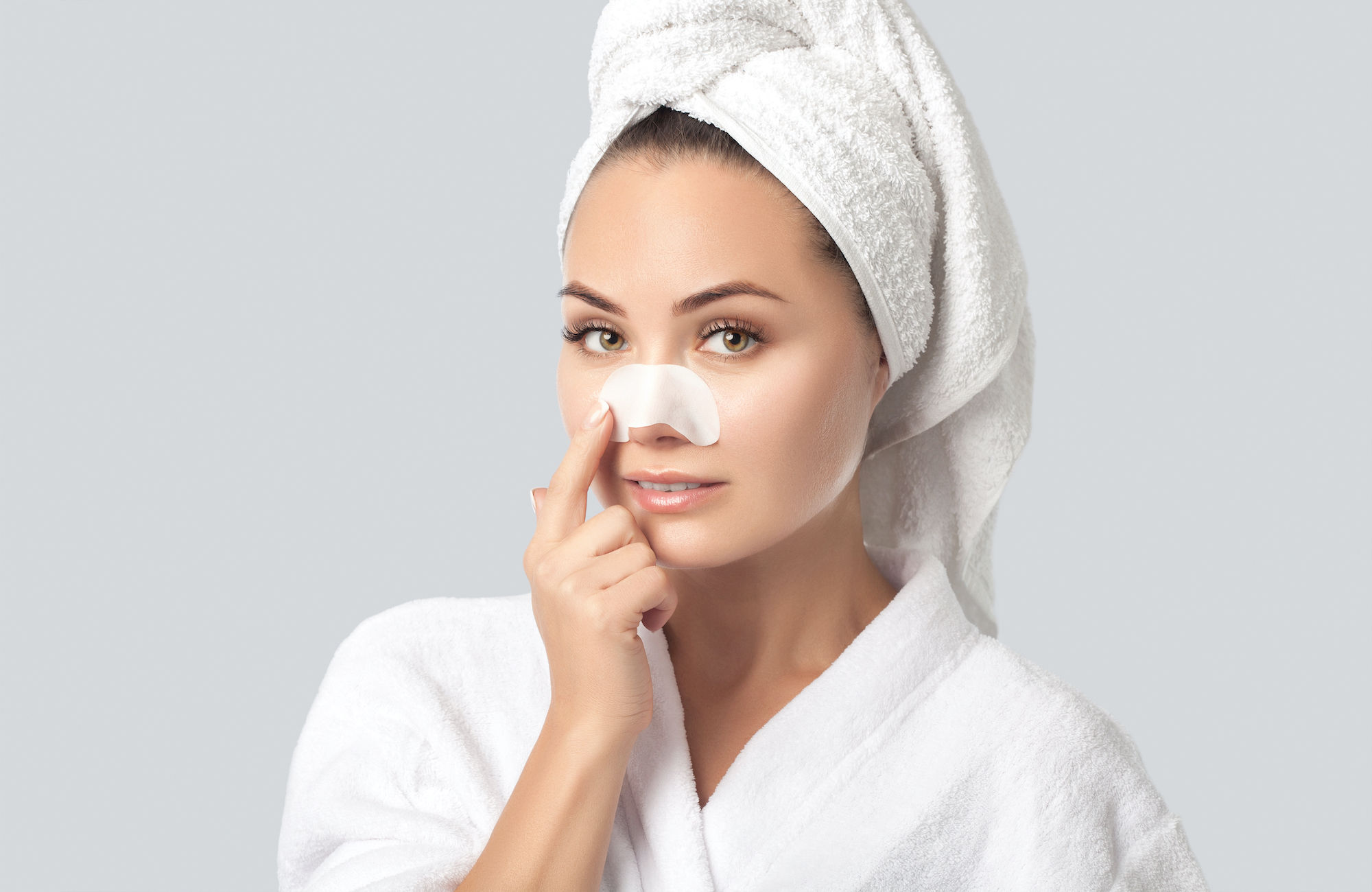 Barbiecore Makeup: A Step-by-Step Guide to Achieving the Look