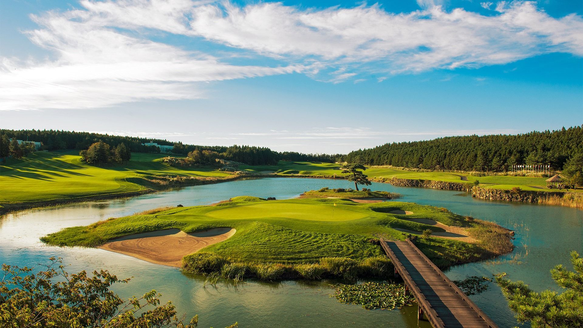 All the Golf Courses Owned by Donald Trump in the World