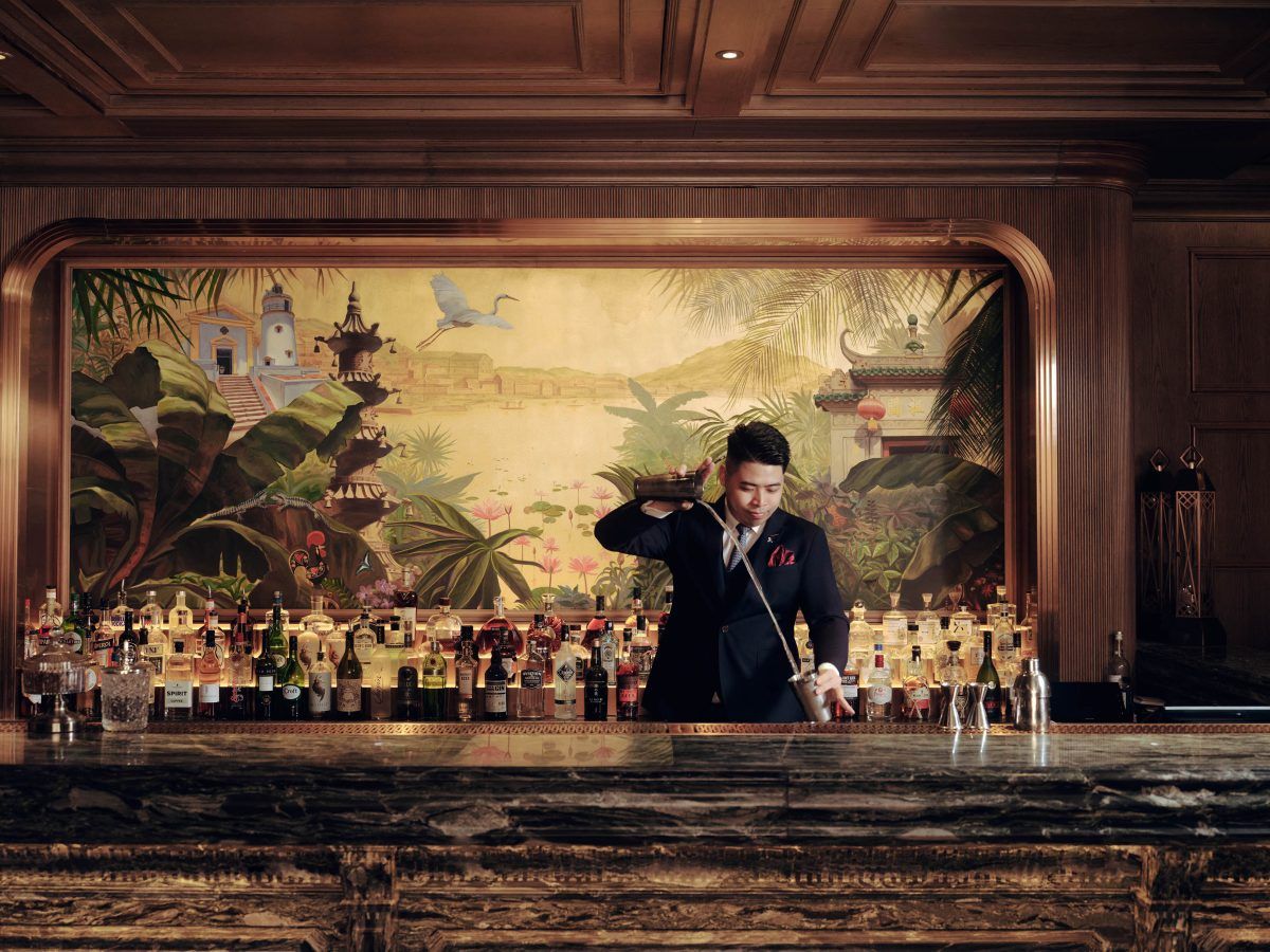 New York Iridescent: Indulge at The St. Regis Bar Macao | Prestige ...