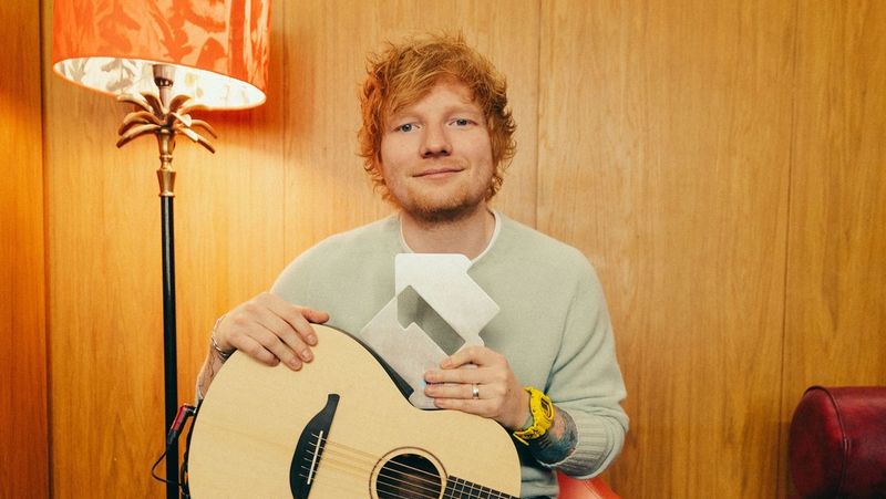Ed Sheeran Debuts Collection of Paintings at Heni Art Gallery – PrestigeOnline Hong Kong