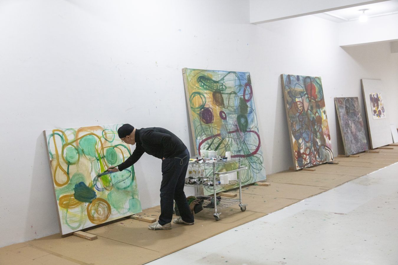 Artist Zhang Enli Opens Hauser & Wirth's New Hong Kong Headquarters