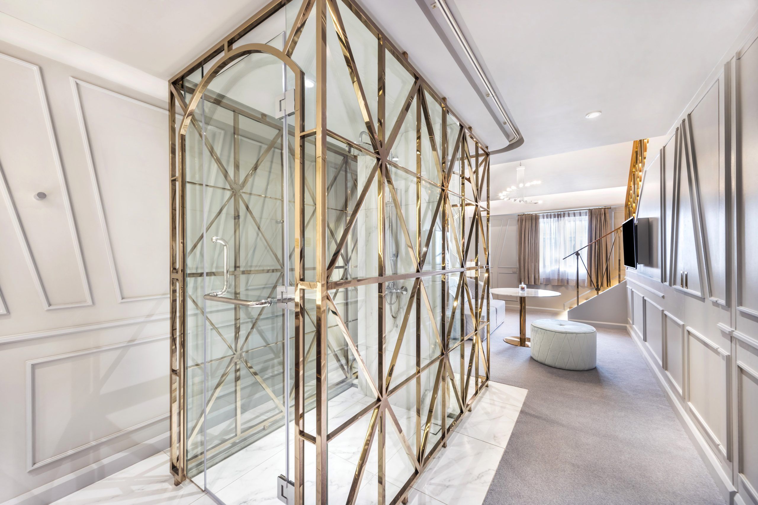 5 Stunning Luxury Heritage Hotels in Asia and Their Stories