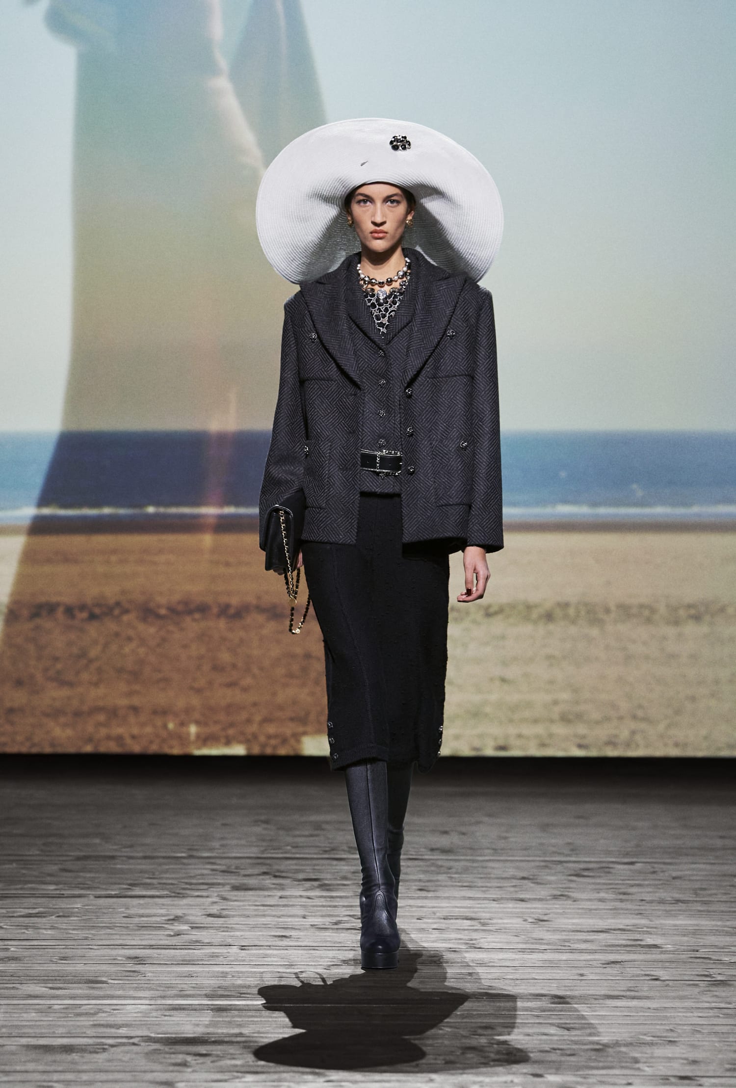 Chanel Celebrates Deauville Roots in Fall/Winter 2024 Ready-to-Wear