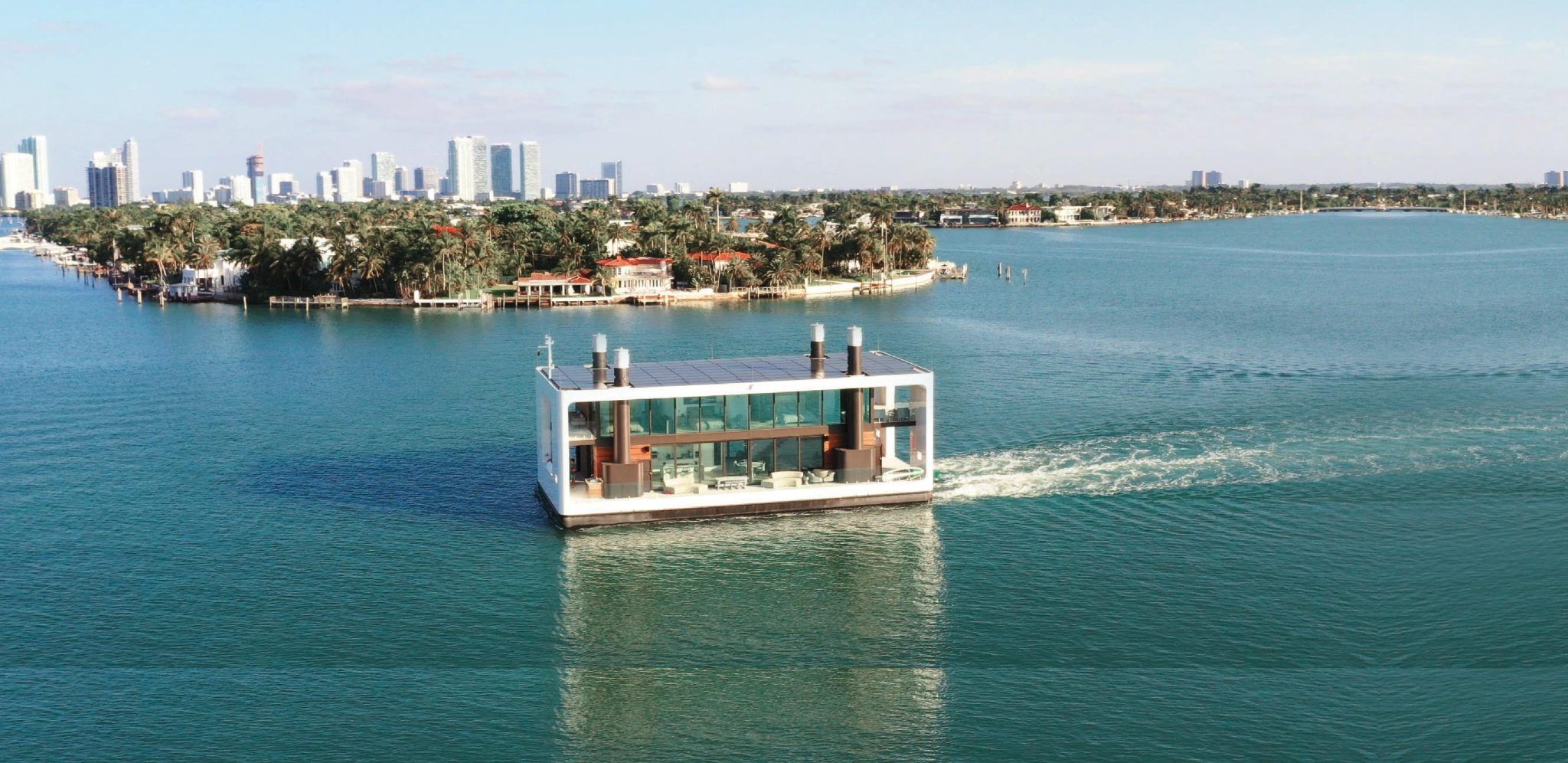 The World's Most Extravagant Luxury Houseboats and Floating Homes