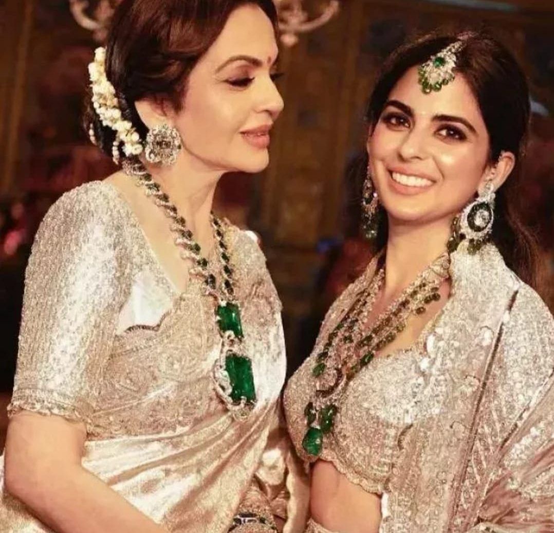 The Most Expensive Outfits ever worn by the Ambani Ladies ...