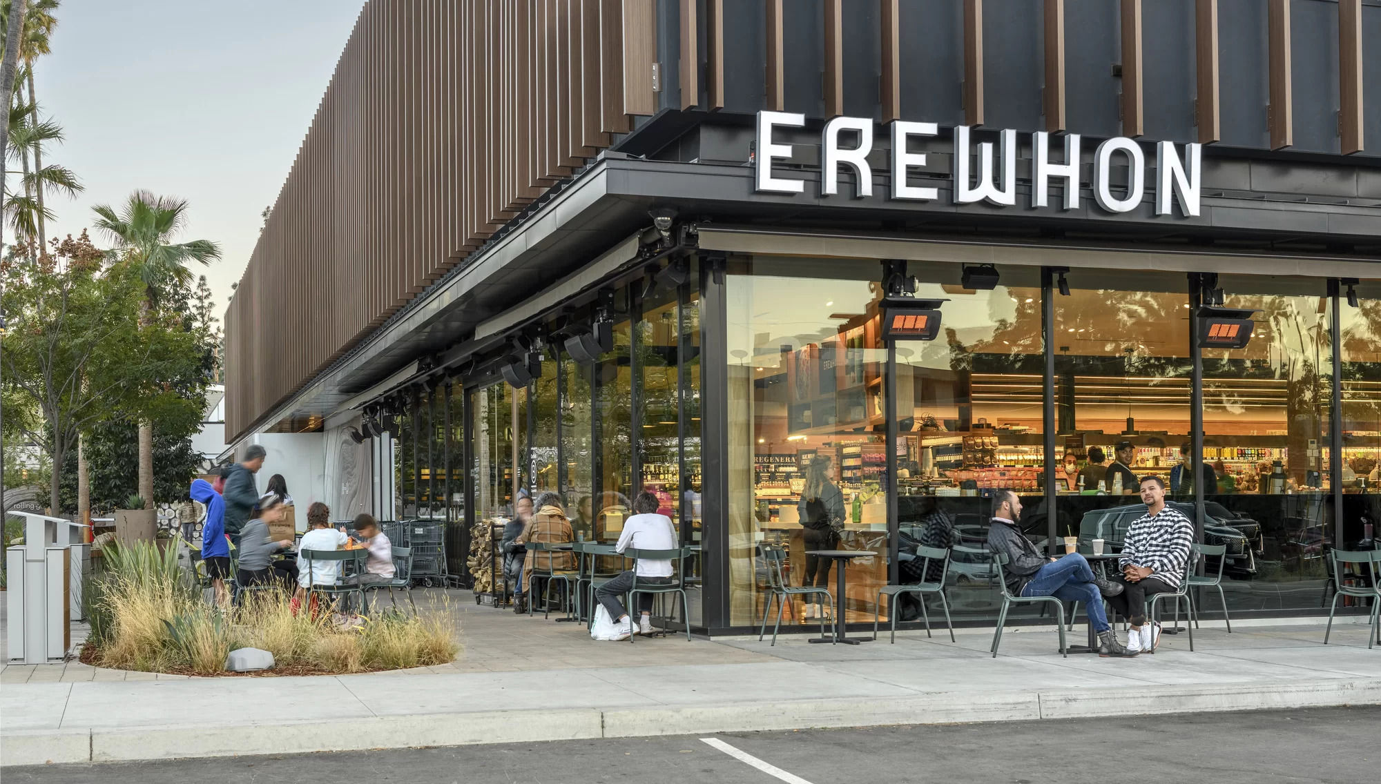 The Most Expensive Smoothies You Can Get at the Erewhon Tonic Bar ...