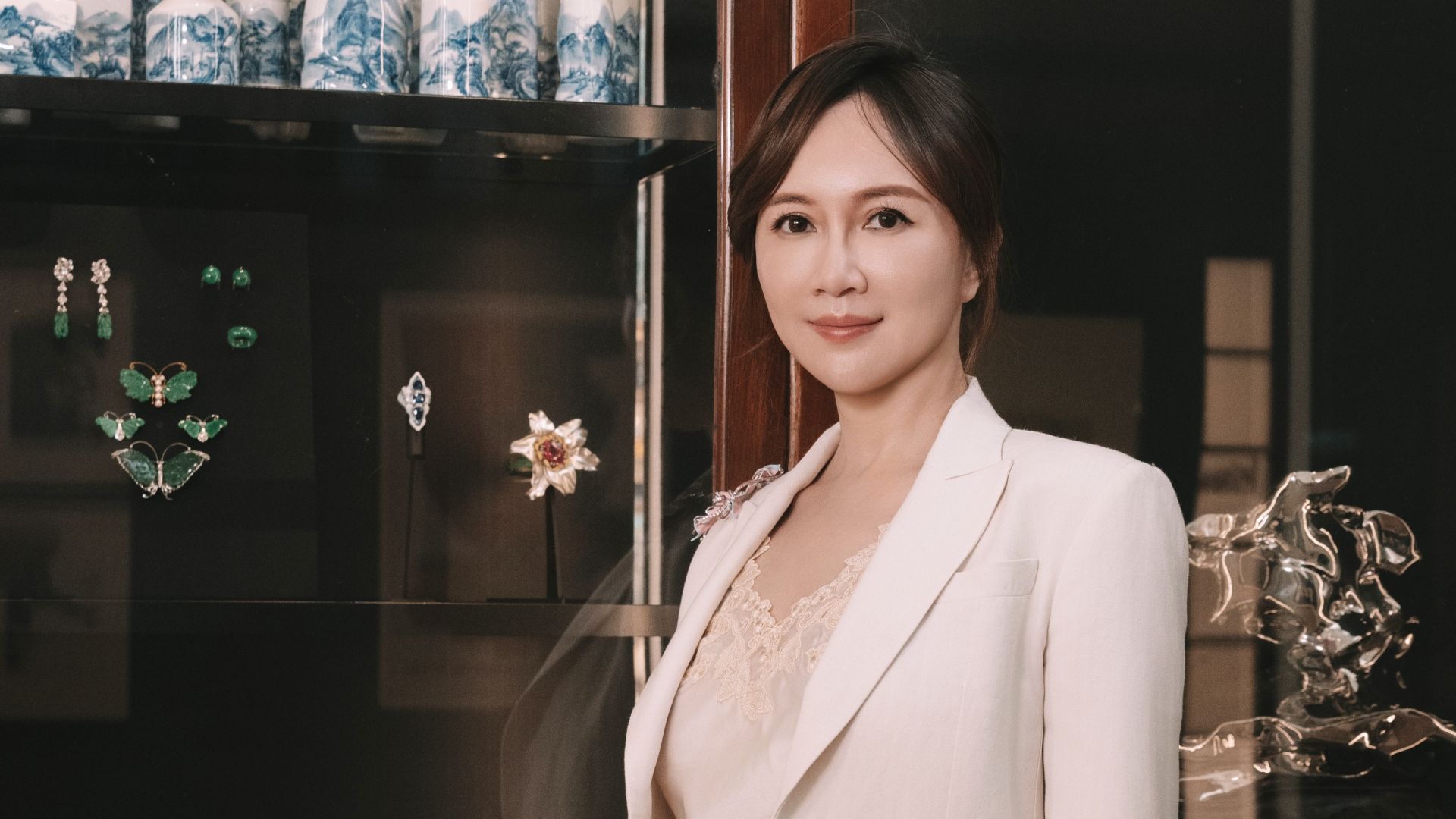 Anna Hu: The Making of a Jewellery Artist