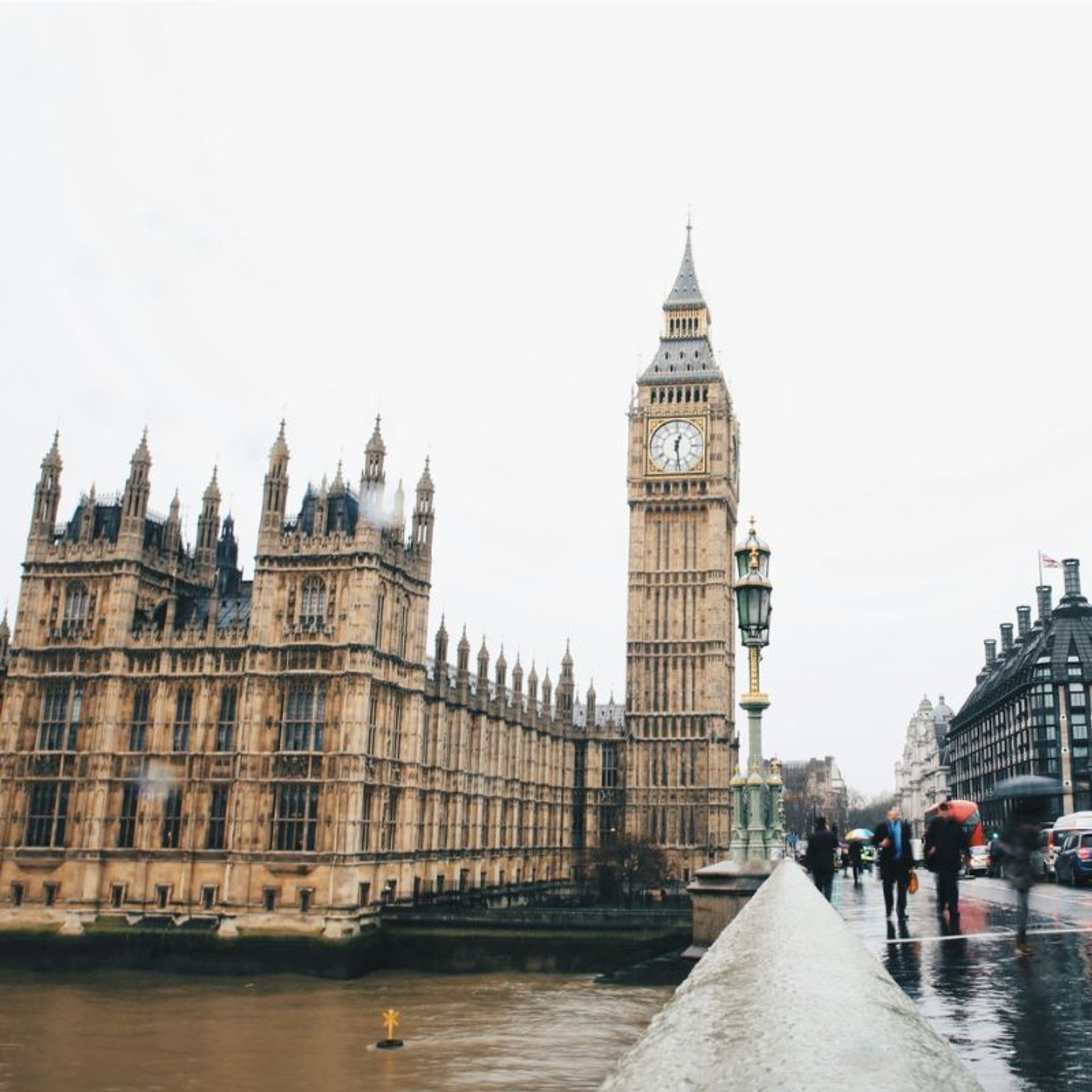 Paris vs London: Which European City is Better for a Holiday ...