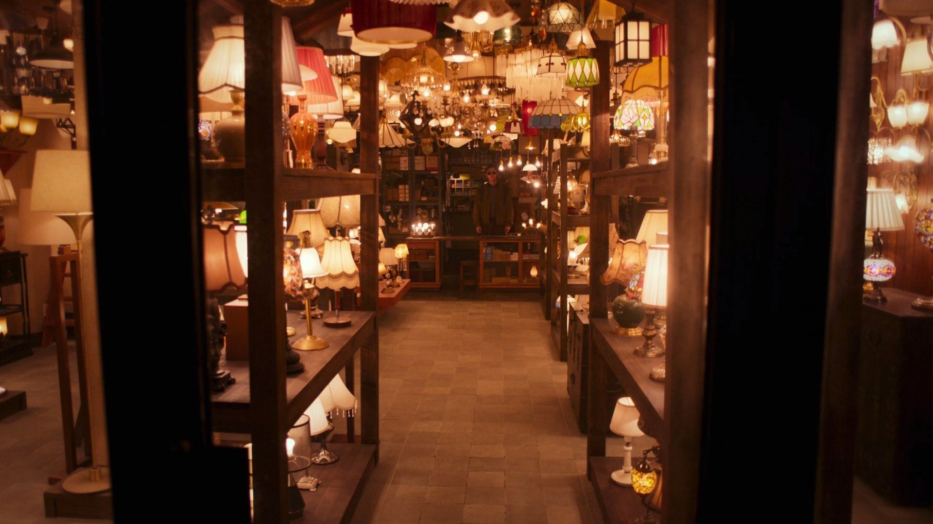 How Are Kang Full's Light Shop and Moving Connected? - PrestigeOnline Hong Kong