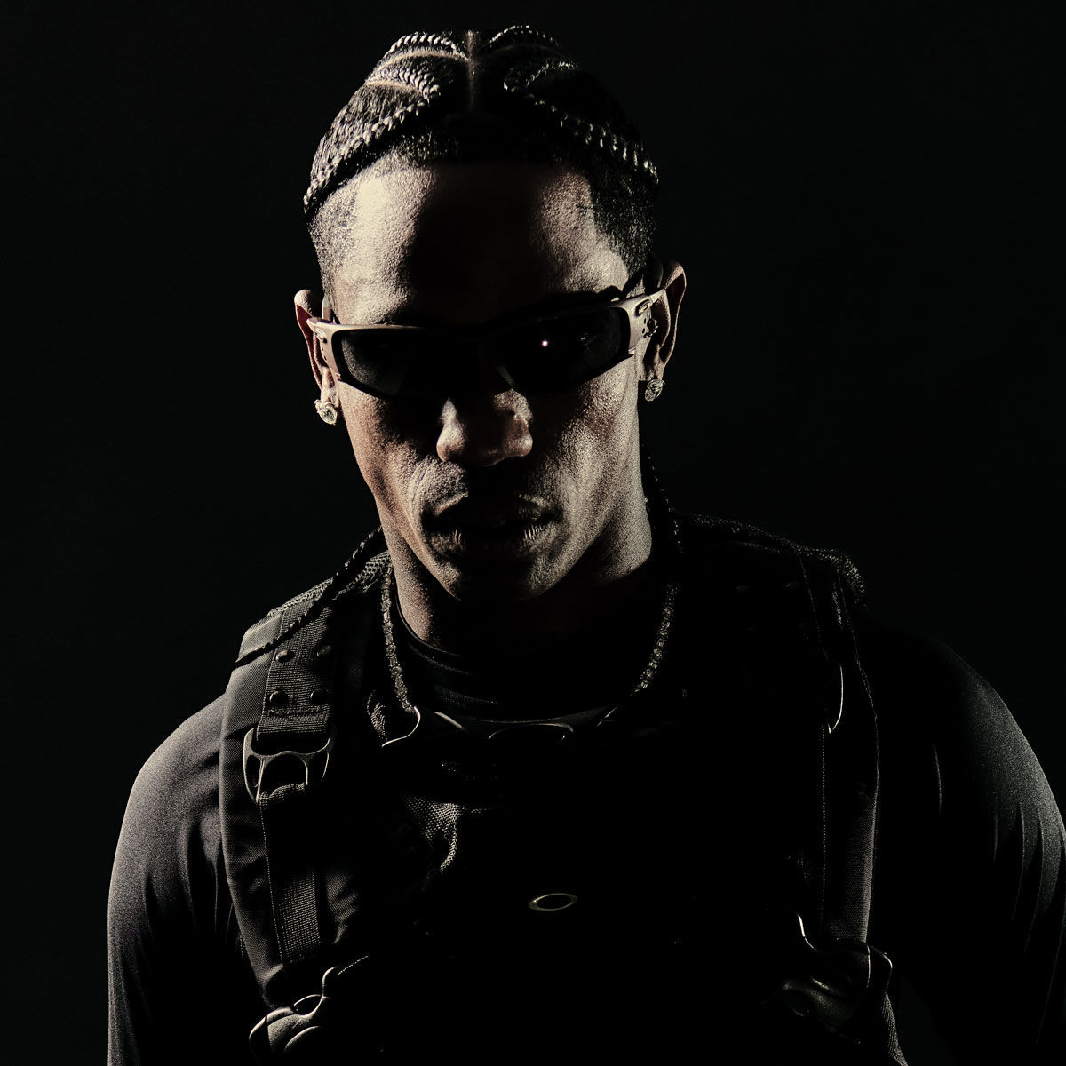Travis Scott Becomes Oakley's First-Ever Chief Visionary ...